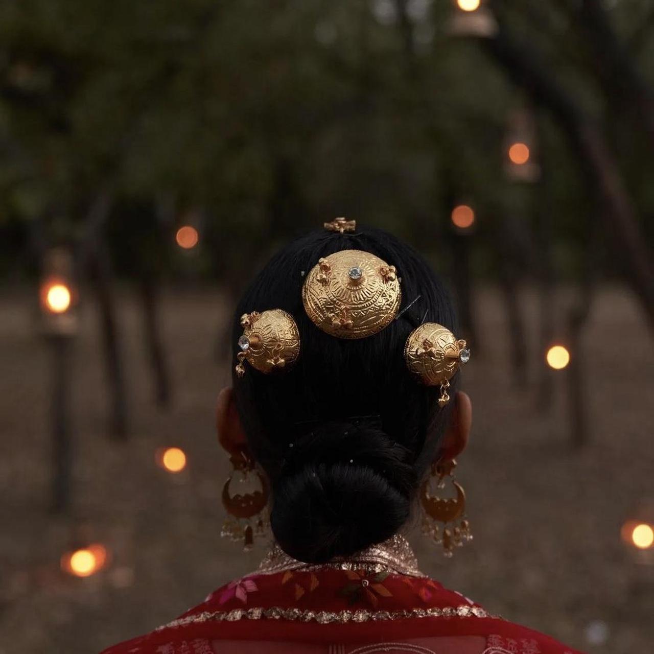 4 sets of saggi phull available, each set has 3... - Depop