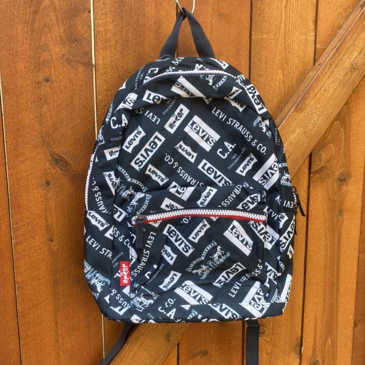 Levi's Men's Navy and White Bag | Depop