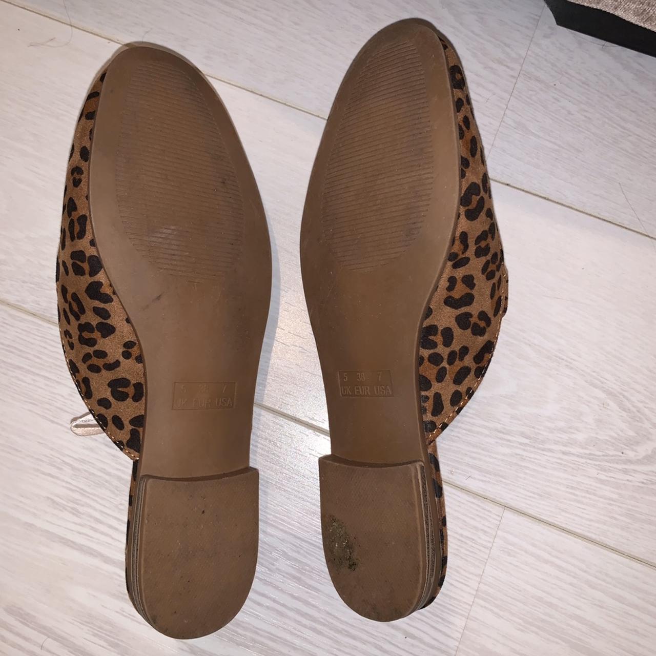 Primark Women's Slides | Depop