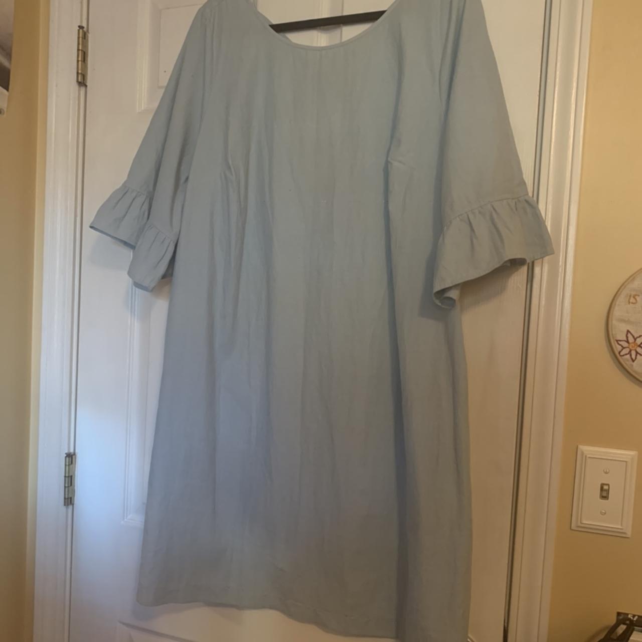 ADORABLE ModCloth shift dress with bell sleeves and... - Depop