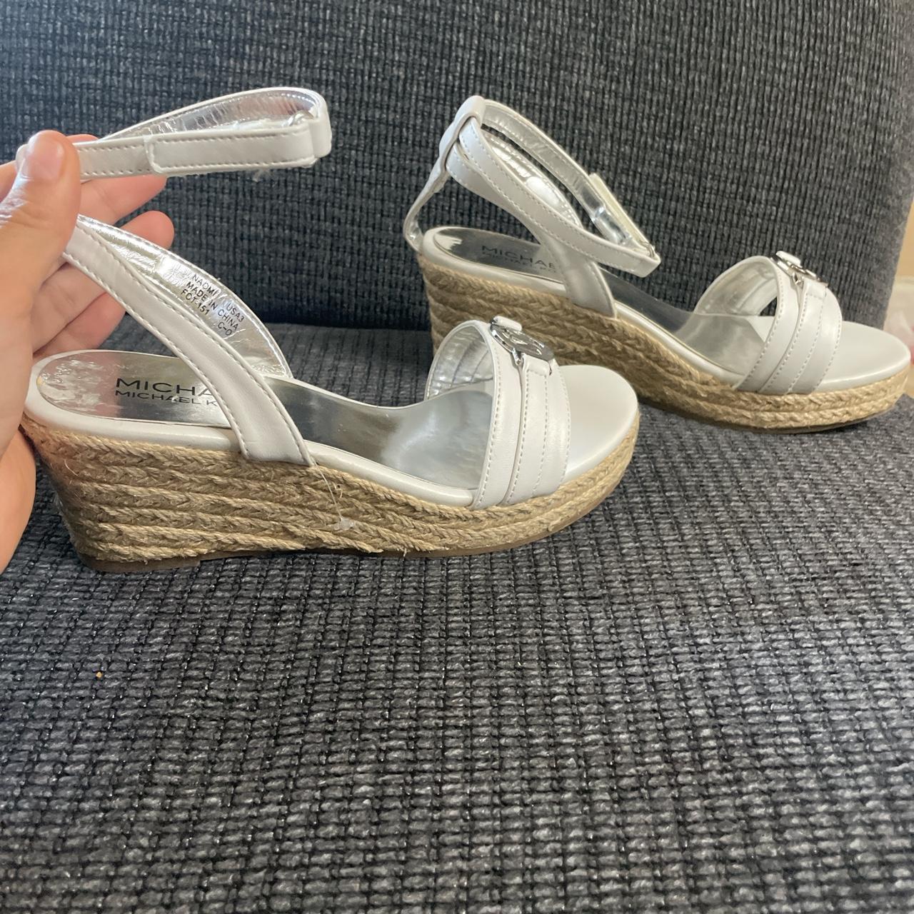 Plat form white Michael kors sandals size 3 fits a 5 - Depop