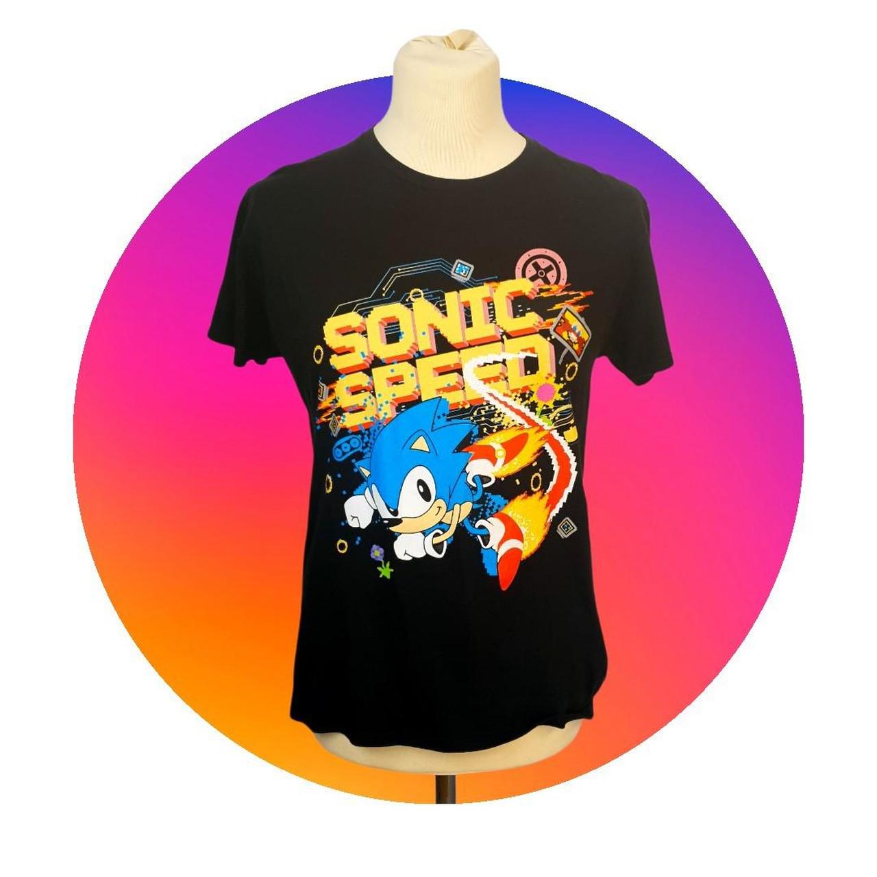 Sonic the Hedgehog Vintage Style T-Shirt Awesome... - Depop