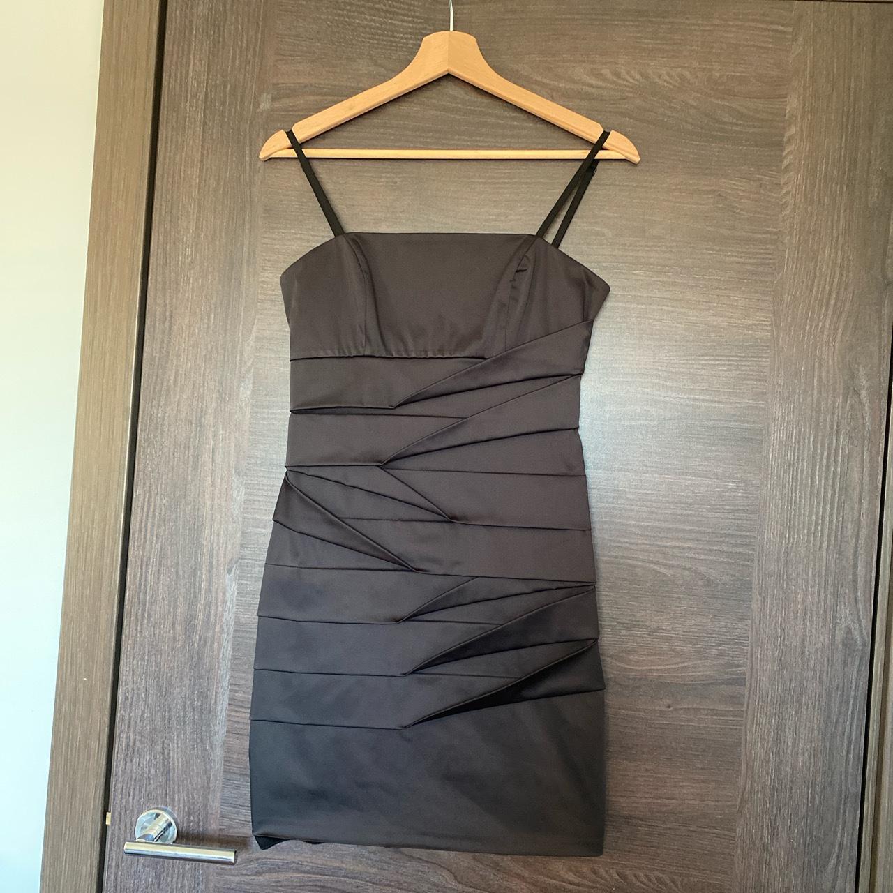Gorgeous Black bodycon dress / fitted dress with... - Depop