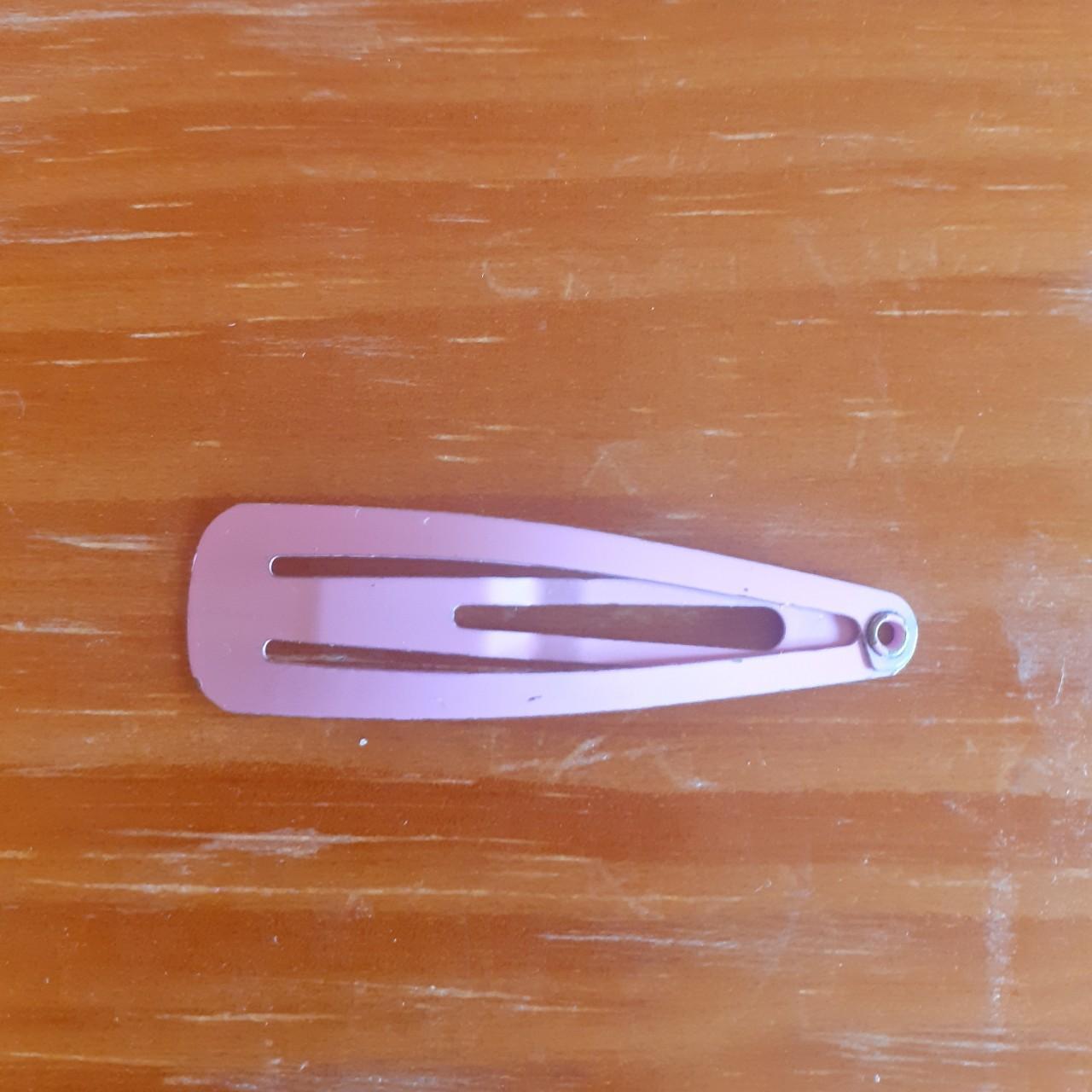 Light pink hair clip Vintage from 2000s Good... - Depop