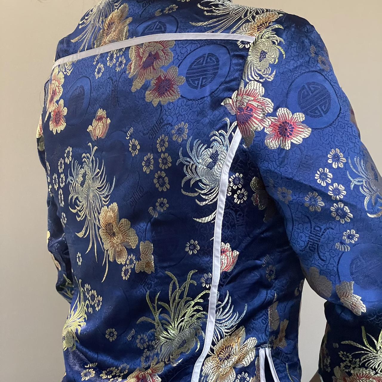 Beautiful blue Chinese silk floral print top - Depop