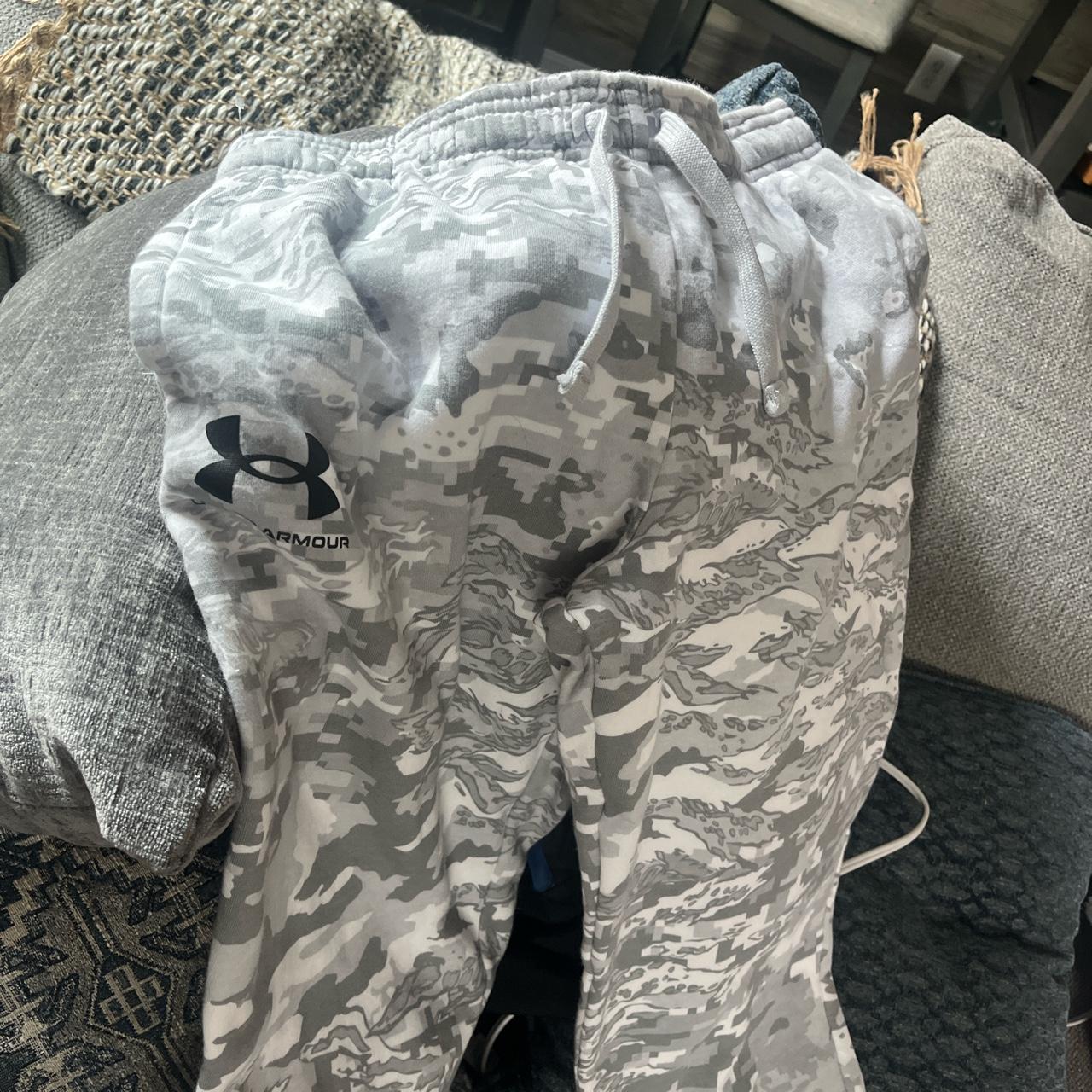 Youth XL under armor sweats, brand new #joggers... - Depop