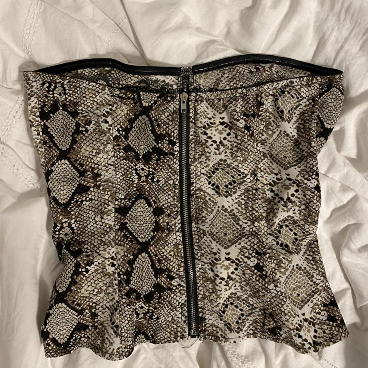 PLT snake print corset Size 6 So cute and very... - Depop