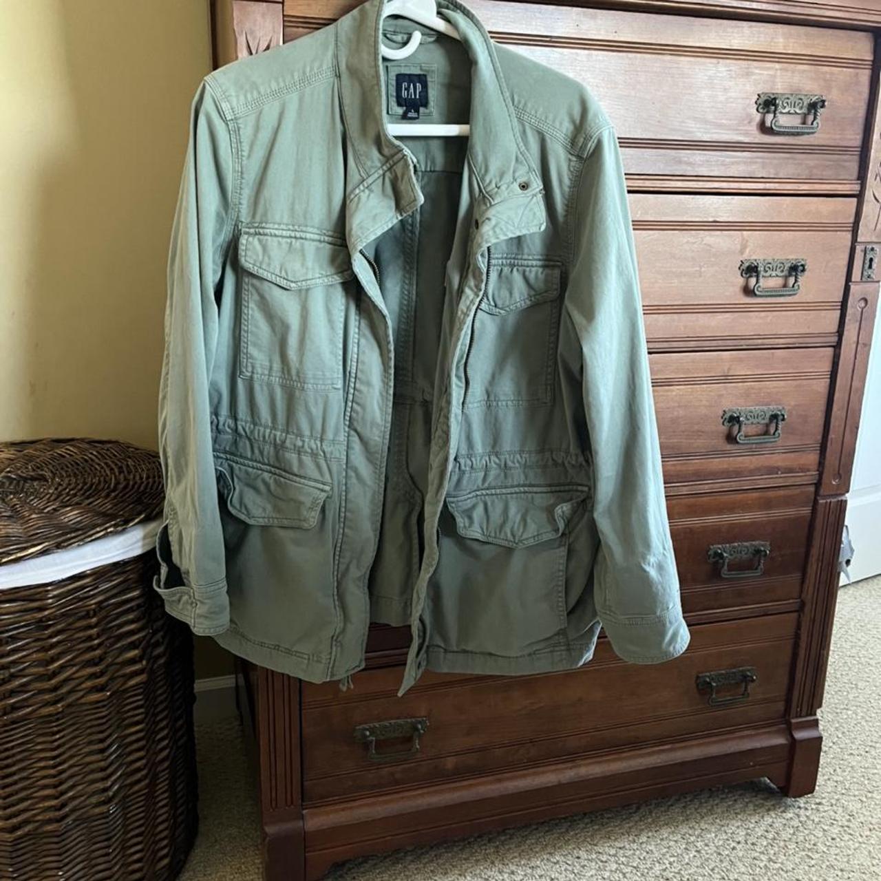 Gap olive field jacket, a fabulous item! Size... - Depop