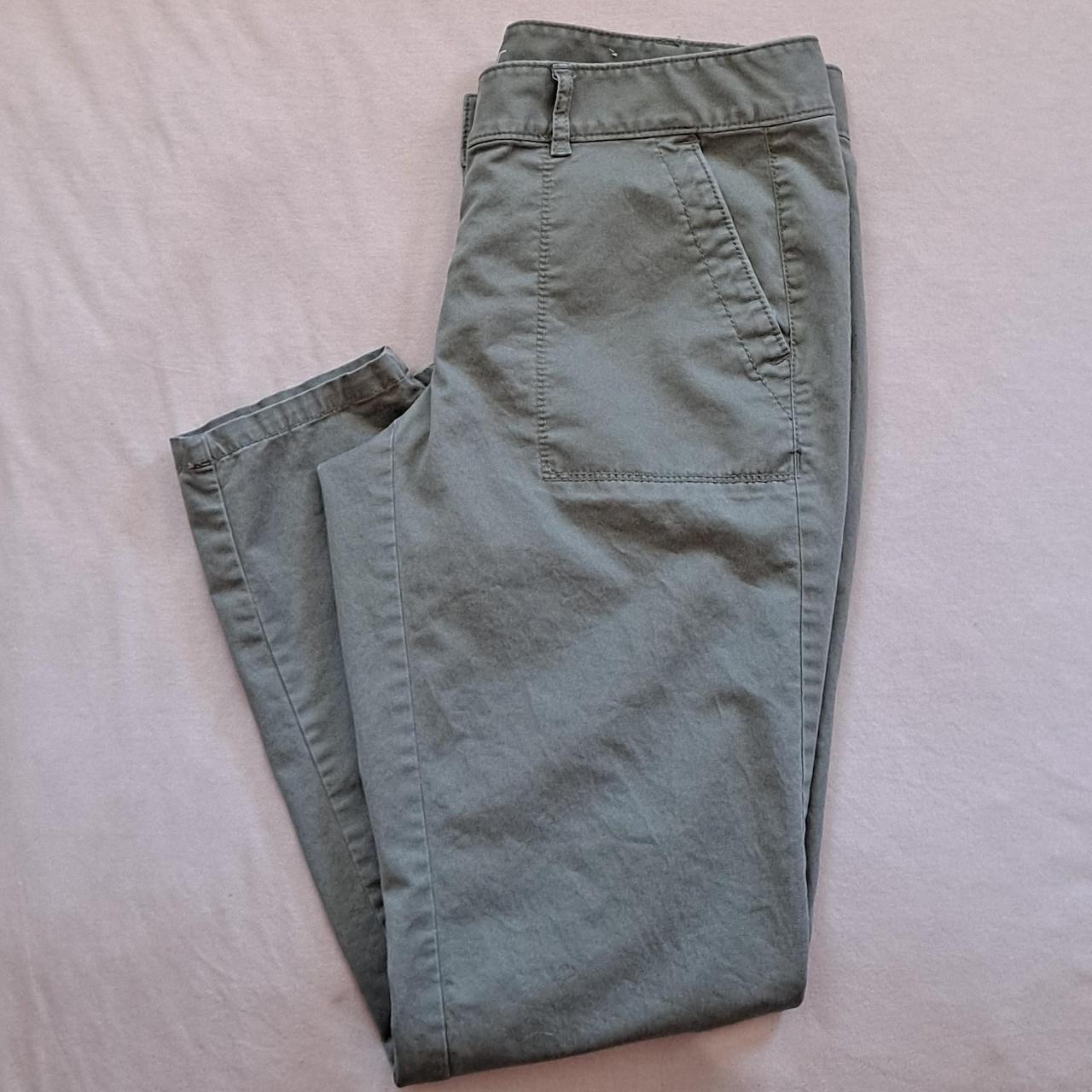 Ann Taylor Loft Green Relaxed Skinny Mid Rise Cargo Depop