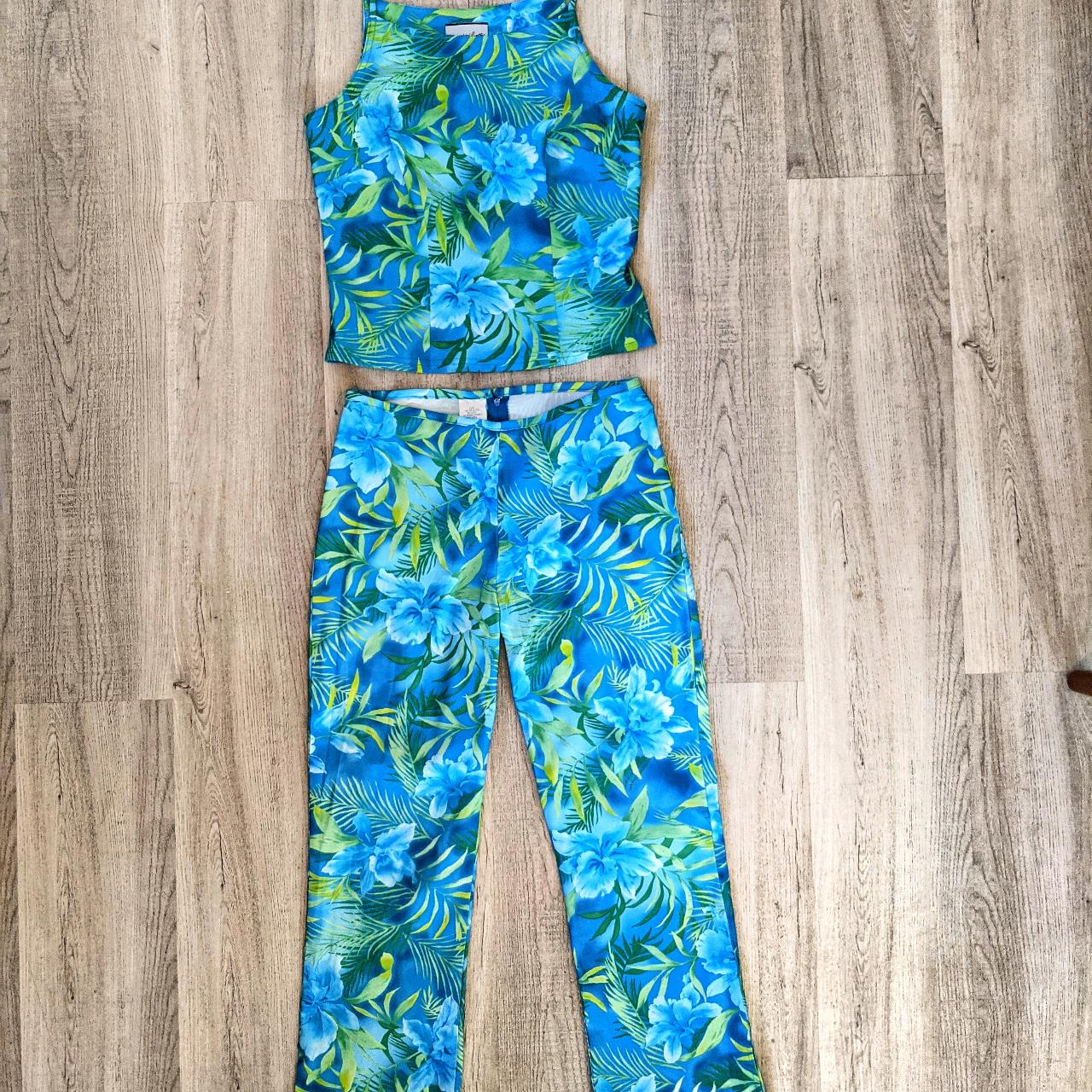 1980s Breakin' Loose brand Tropical High Waisted... - Depop
