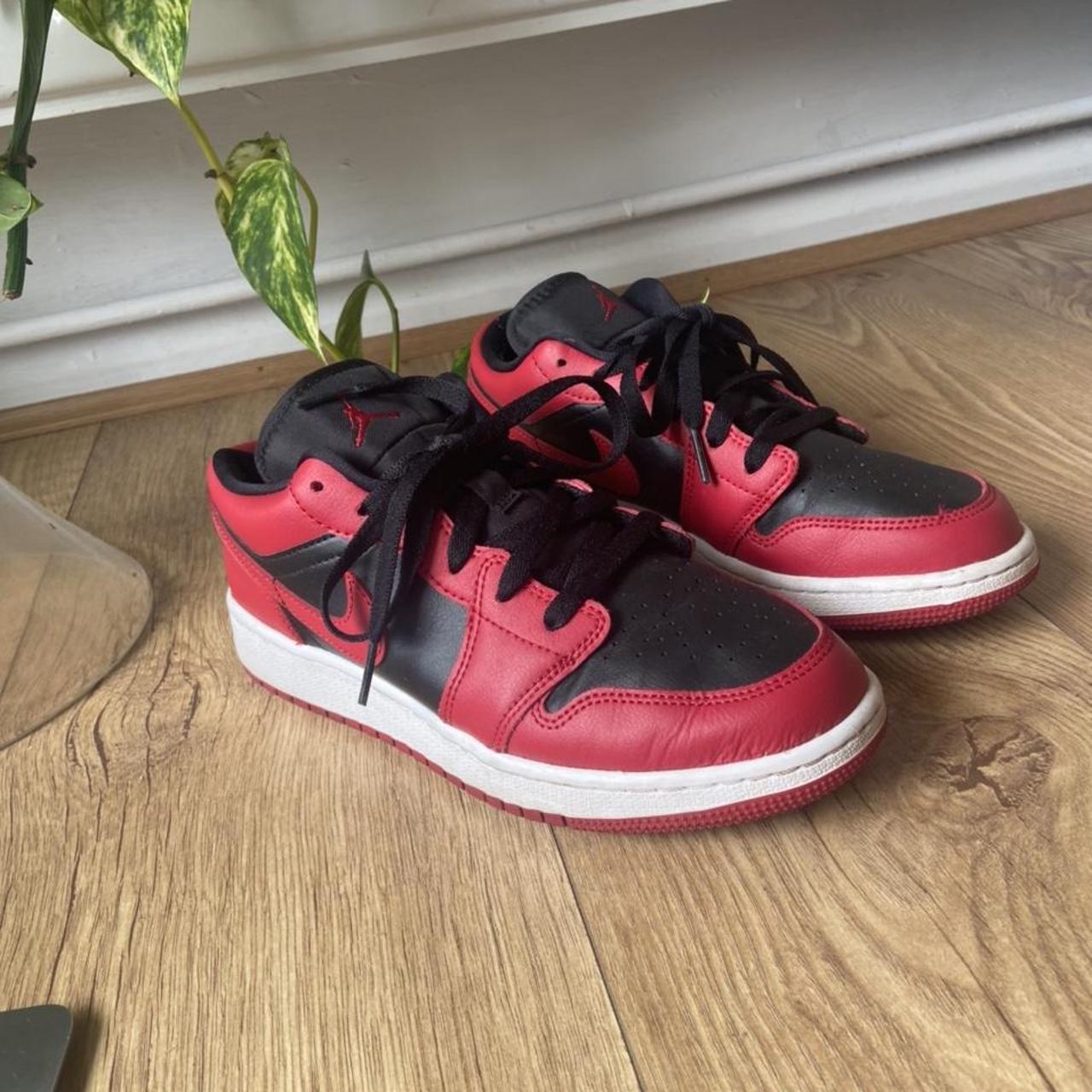 Amazing black and red jordans. Only worn a few... - Depop