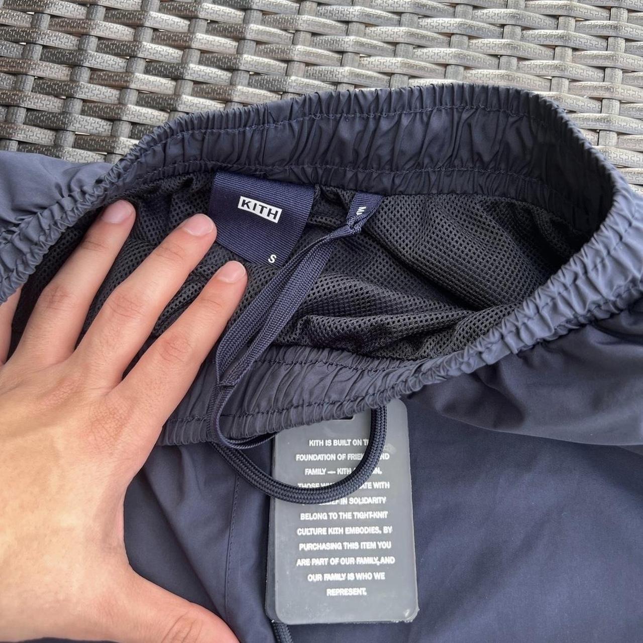 Kith Men's Navy and White Shorts | Depop