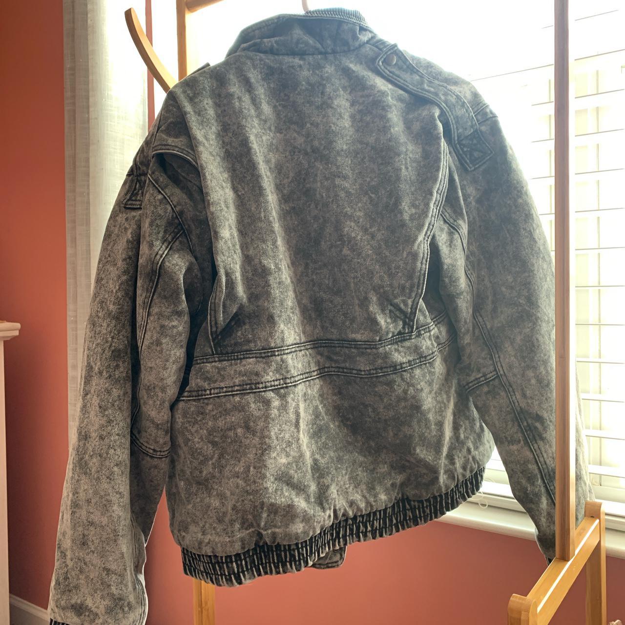 VINTAGE VAQO JACKET LOVE this jacket, just too big... - Depop
