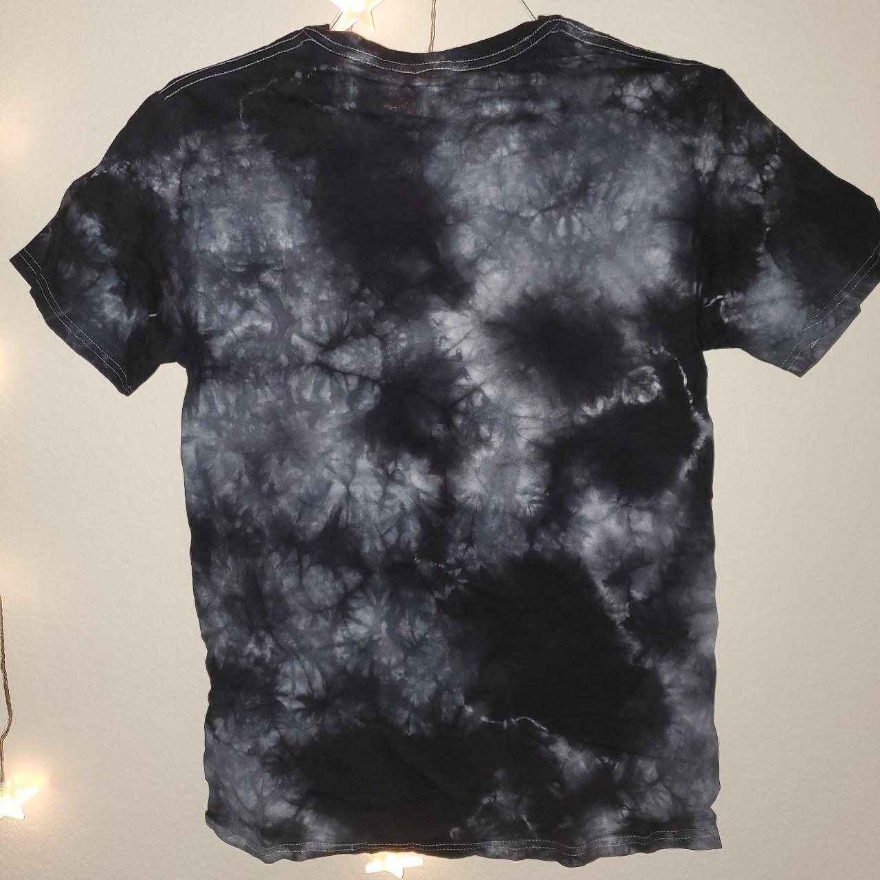 Hot Topic Women's Black and Grey T-shirt | Depop