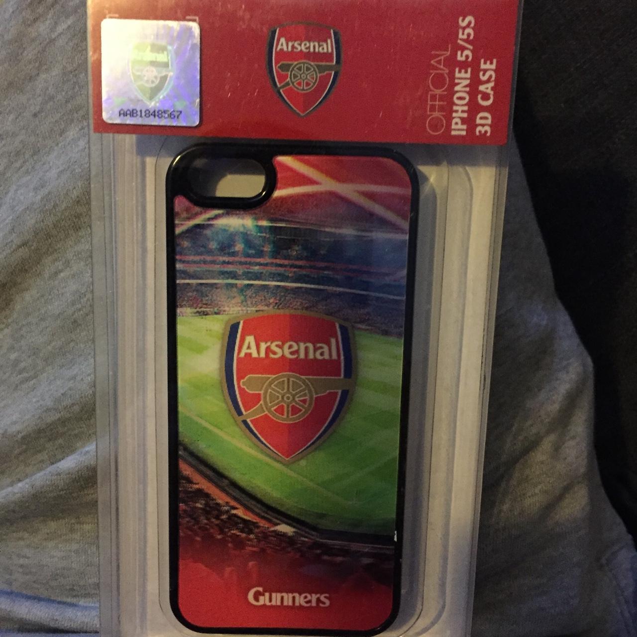 Official Arsenal FC IPhone 5/5s/SE case rrp £25 only... - Depop