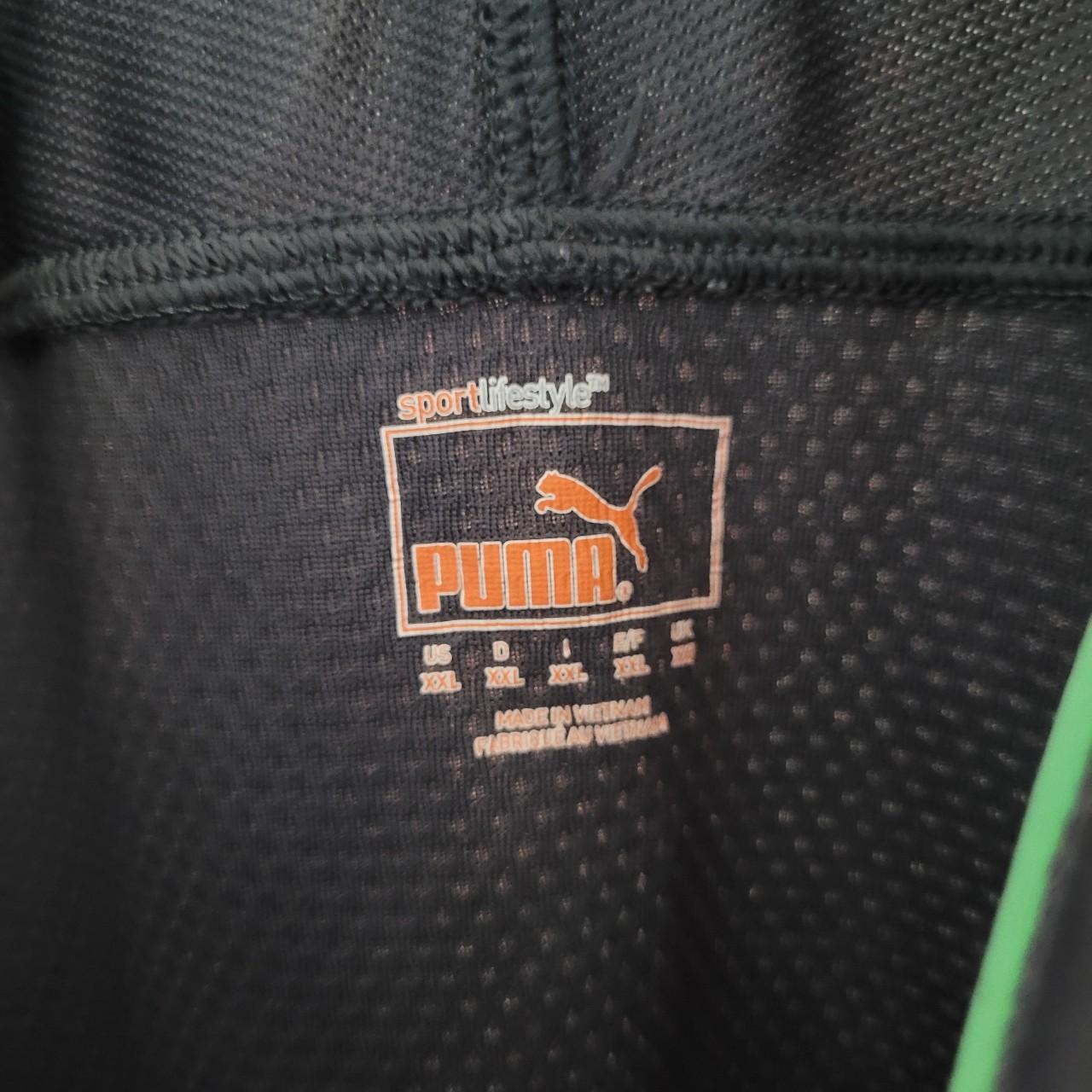 Puma Men's Black and Green T-shirt | Depop