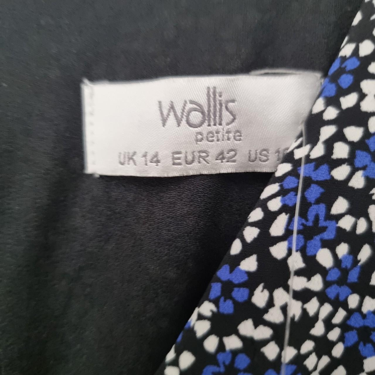 Wallis dress size 14 brand new never been worn. Paid... - Depop