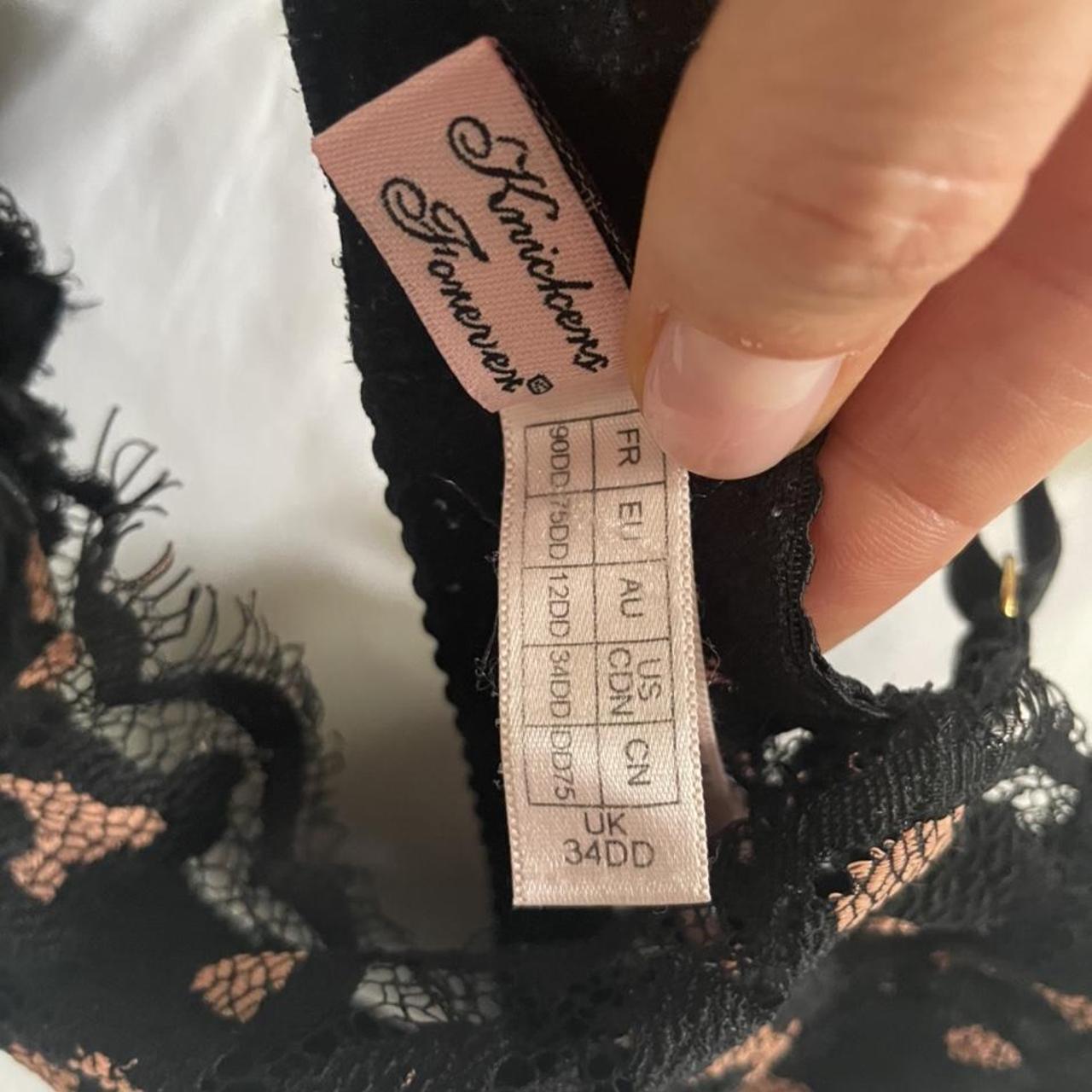 Black lace Plunge bra three parts cups - Depop