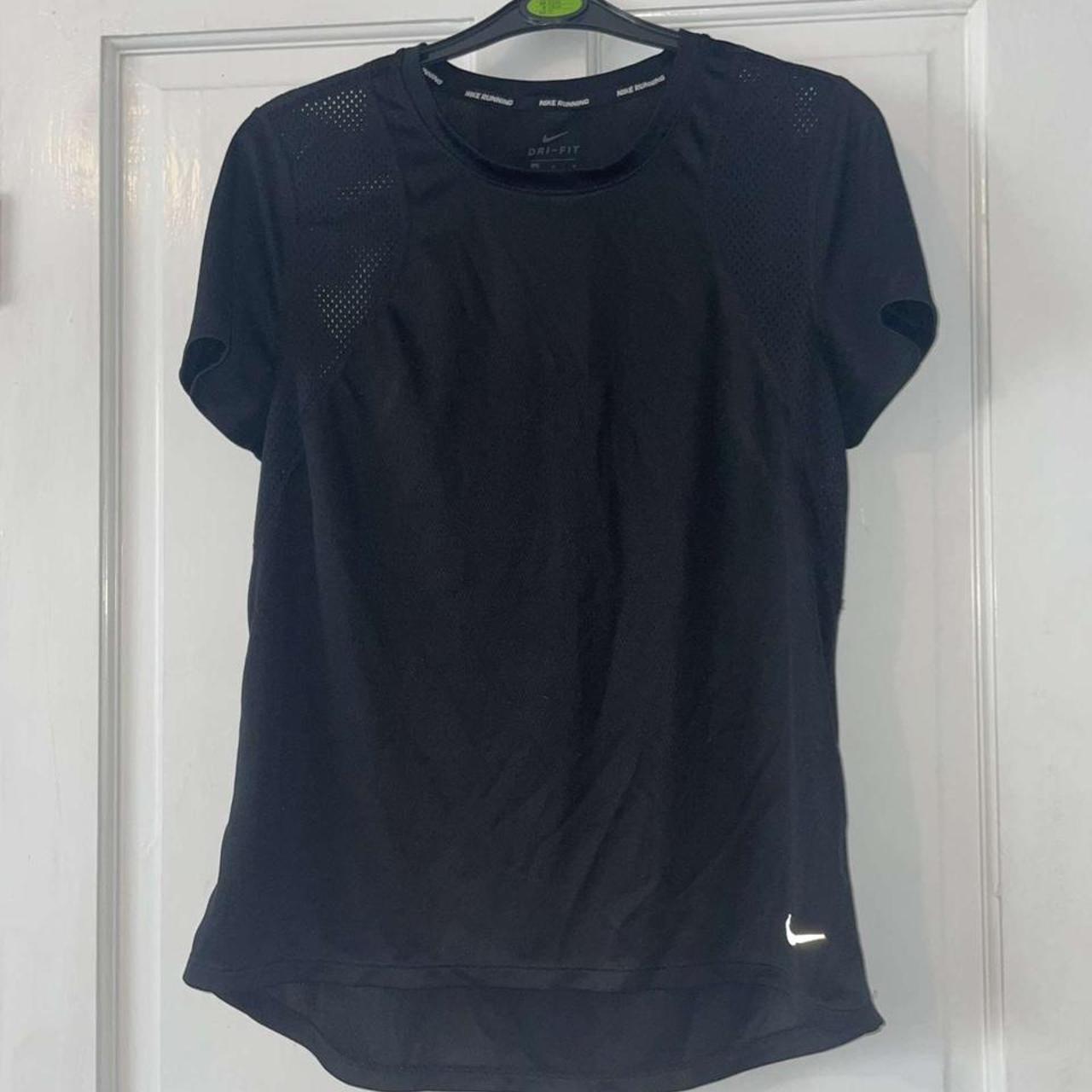 Nike Black Top Barely Worn Depop