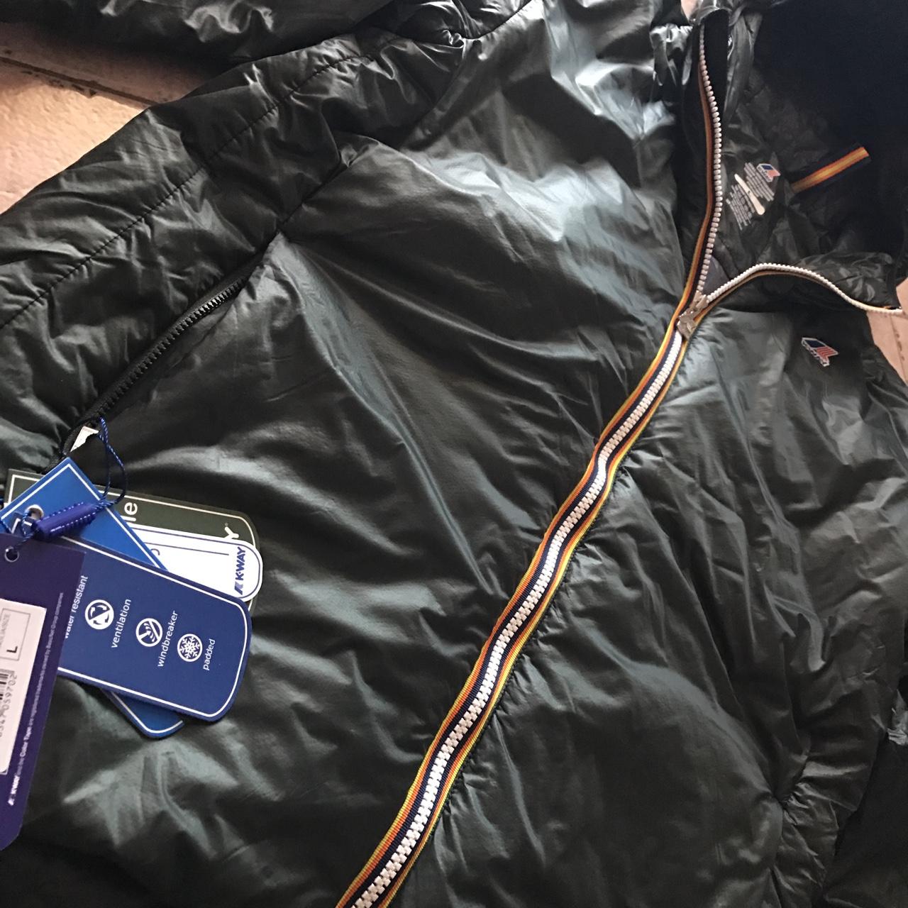 Kway originale nuovo con etichette con codice,... - Depop