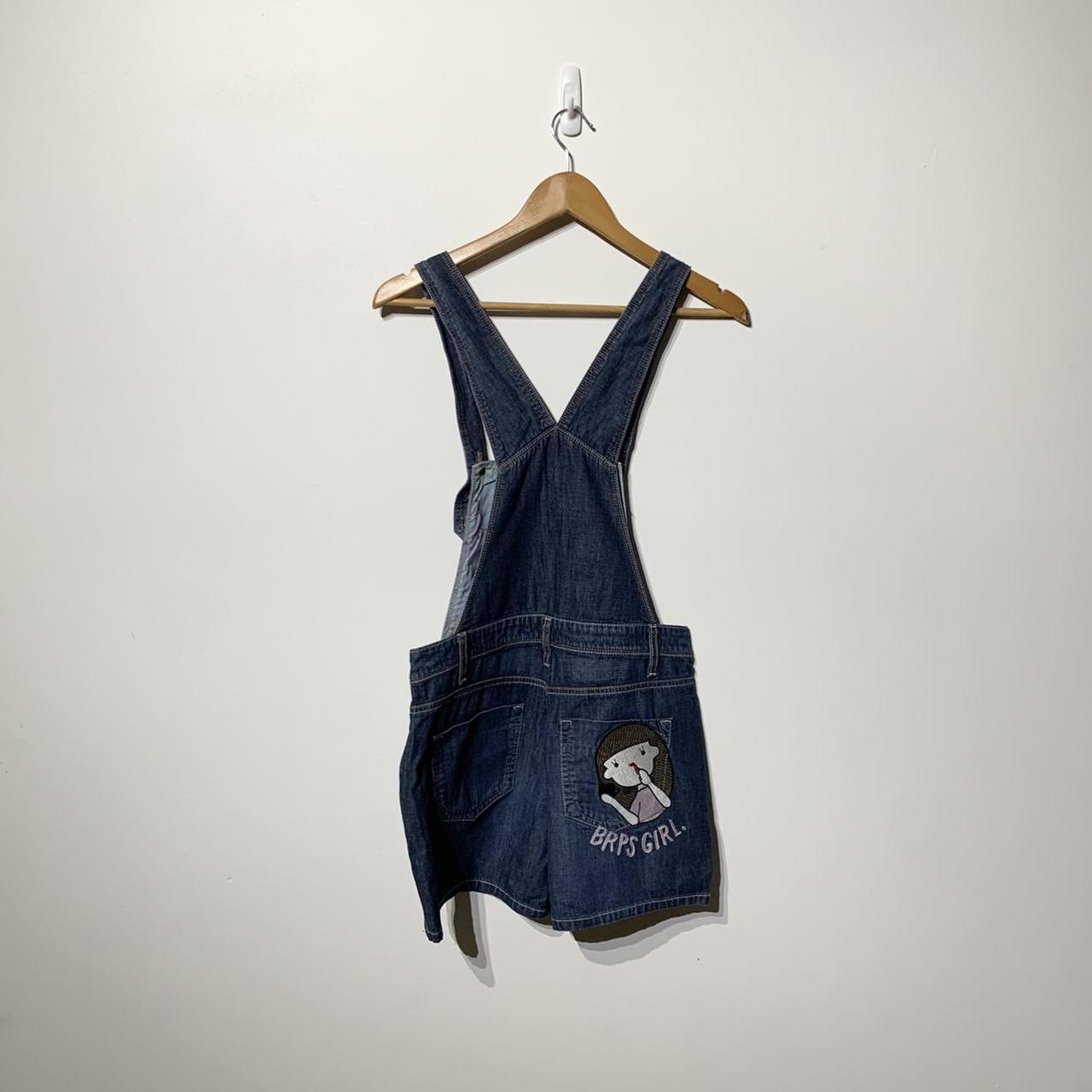 Short overalls with cute patch on back pocket... - Depop