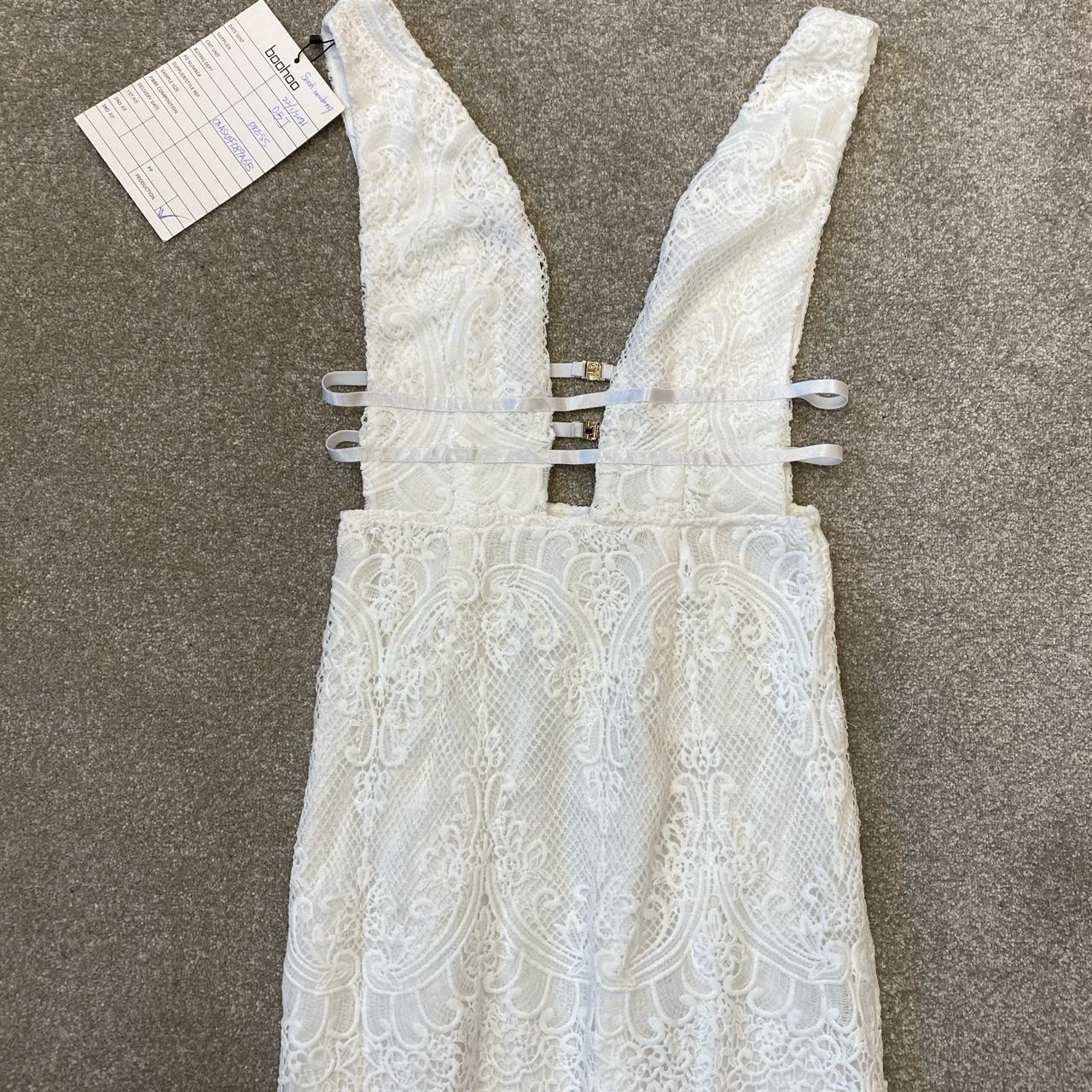 Boohoo Women's White Dress | Depop