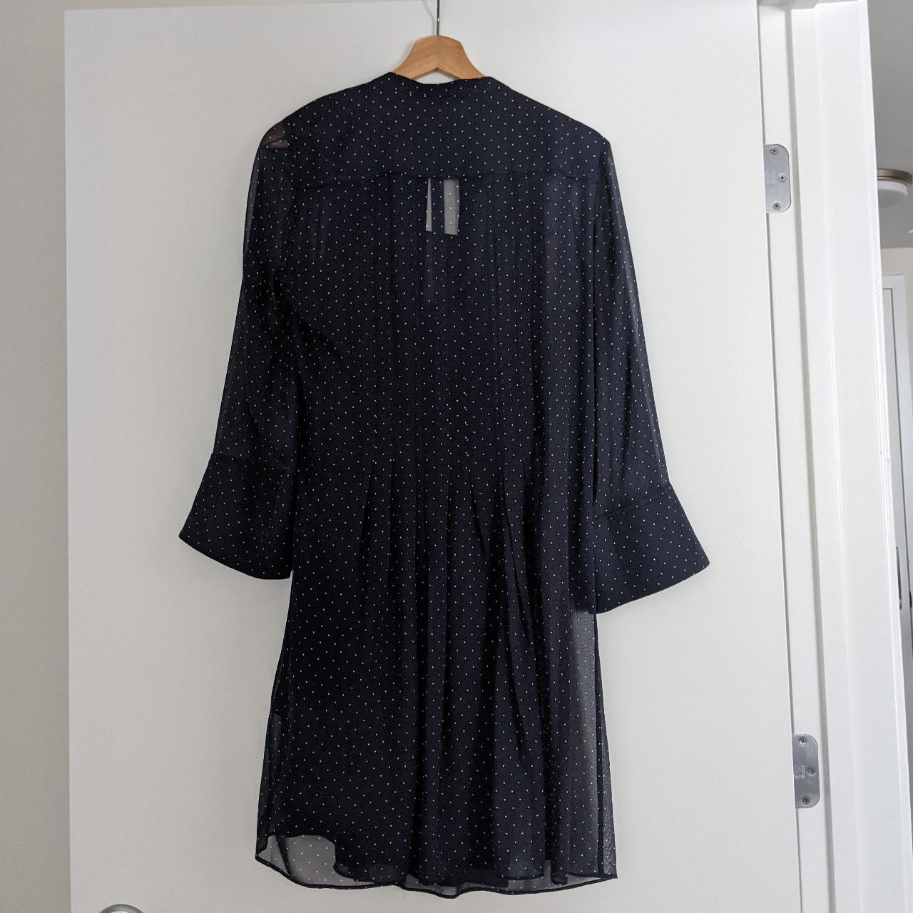 Club Monaco Women's Navy Dress | Depop