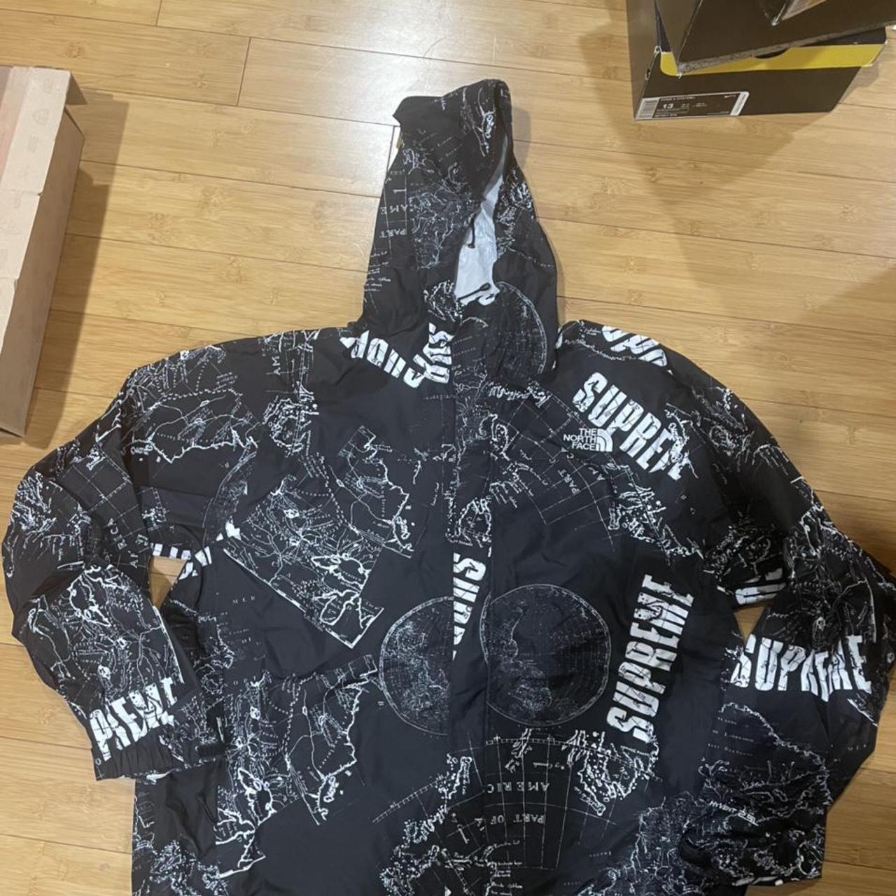 Supreme Men's Coat | Depop