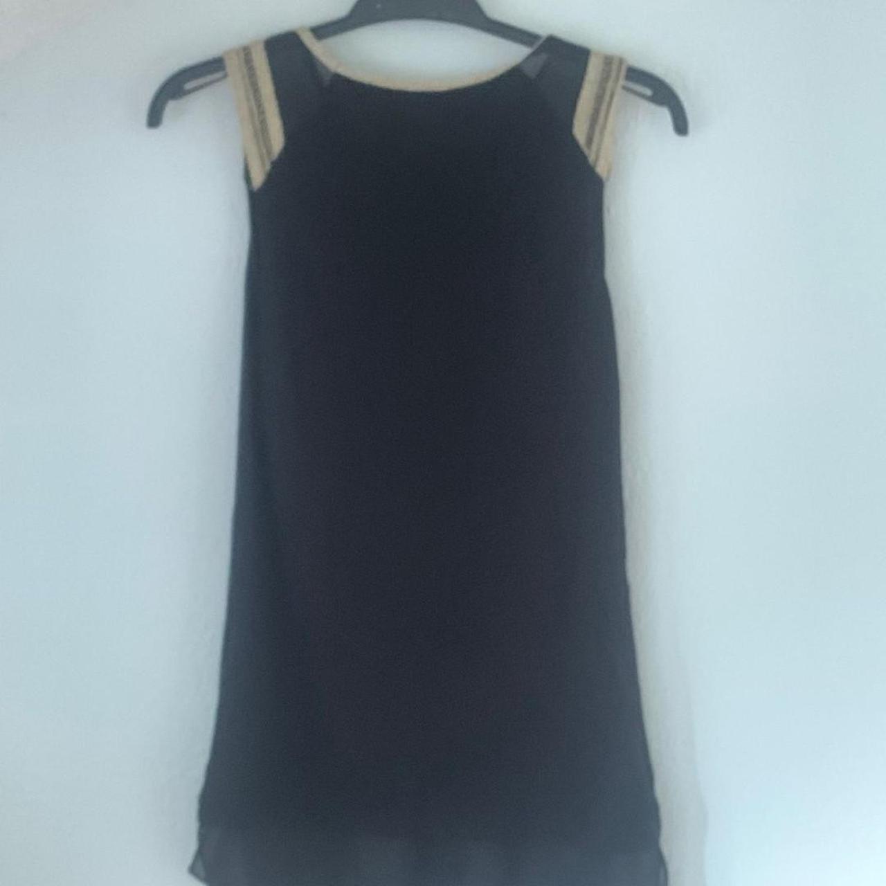 Black oasis top with gold neckline Size Xs Black... - Depop