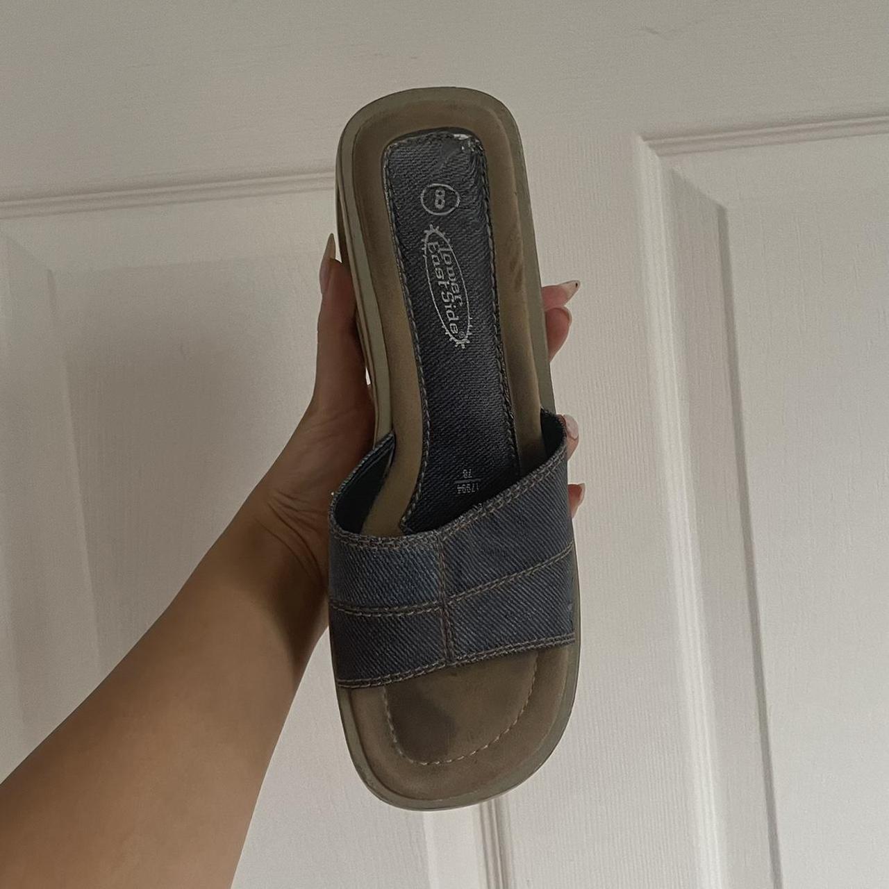 Women's Cream and Blue Courts | Depop