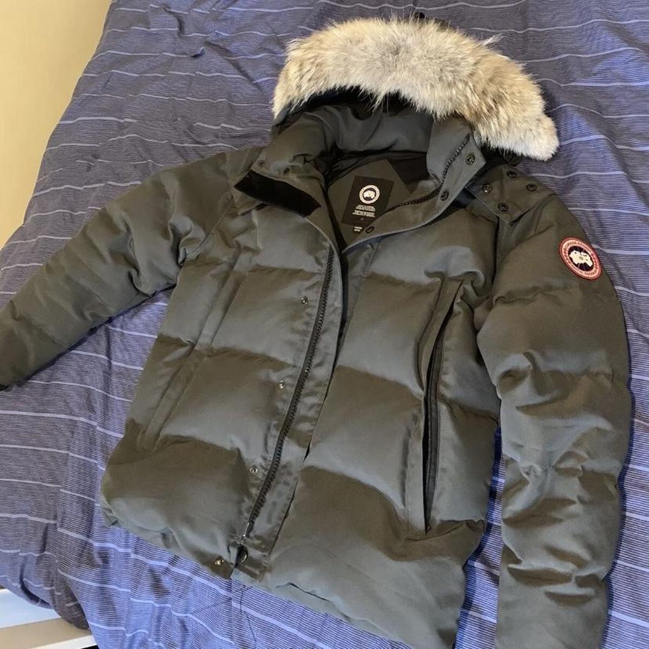 Canada Goose Men's Grey Coat | Depop