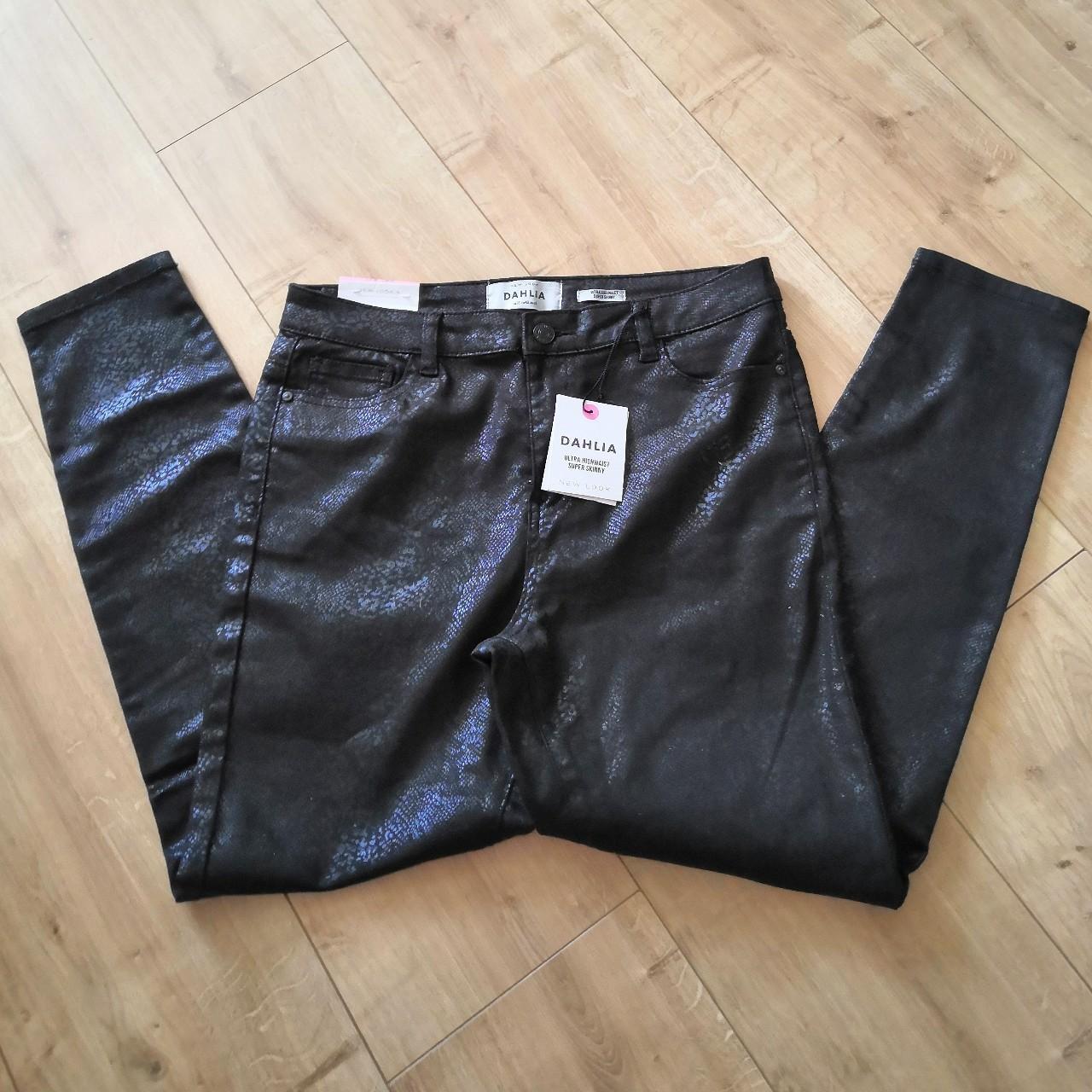 New look Dahlia super high rise skinny jeans. Snake... - Depop
