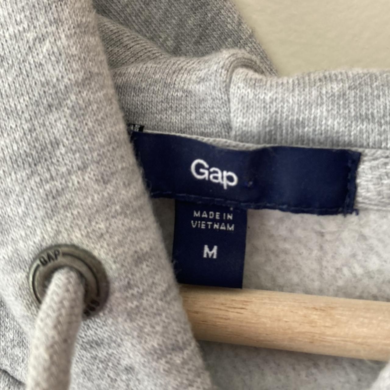 GREY GAP HOODIE medium 💿💿🤙🏻🤑🔥 - Depop