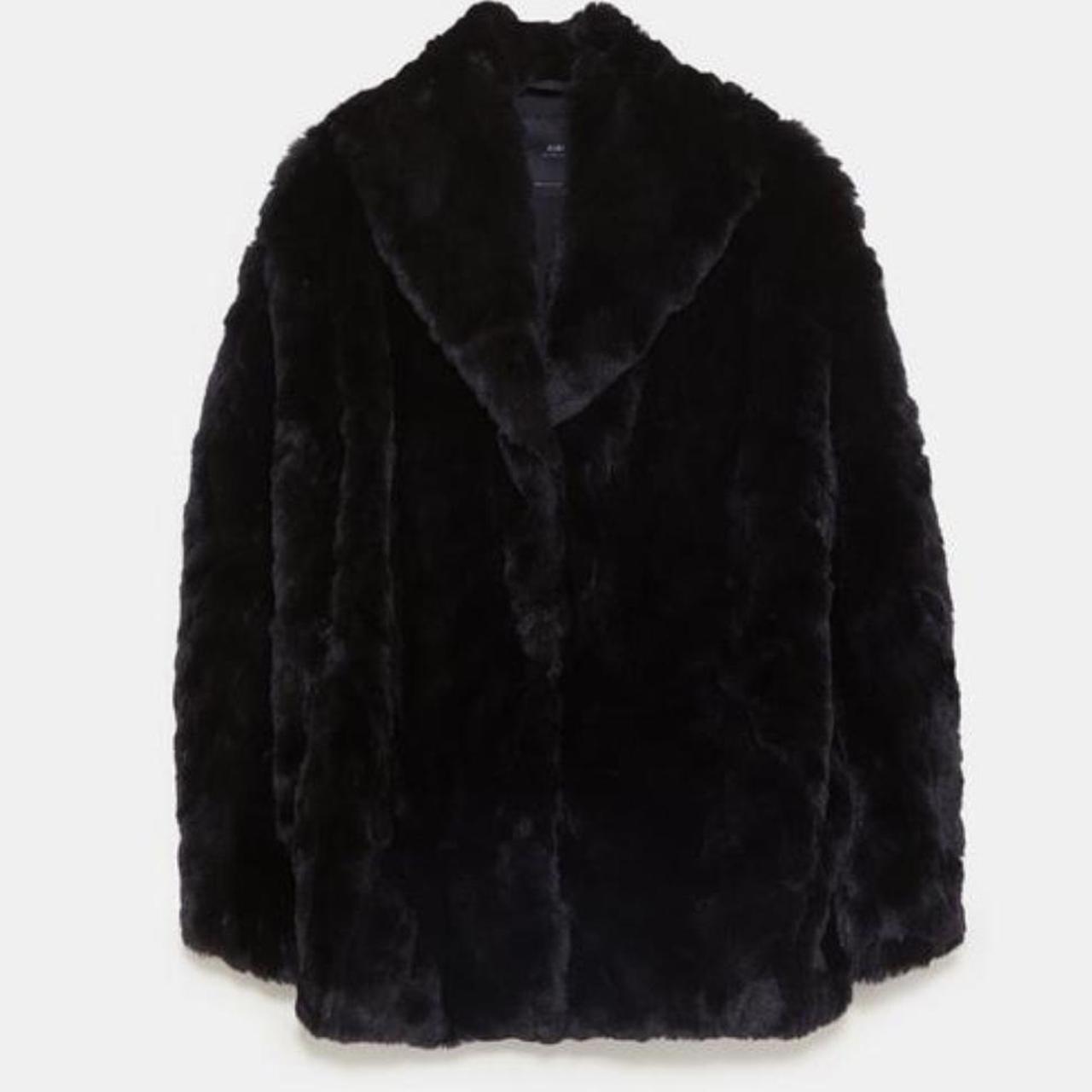 Zara Women's Black Coat | Depop