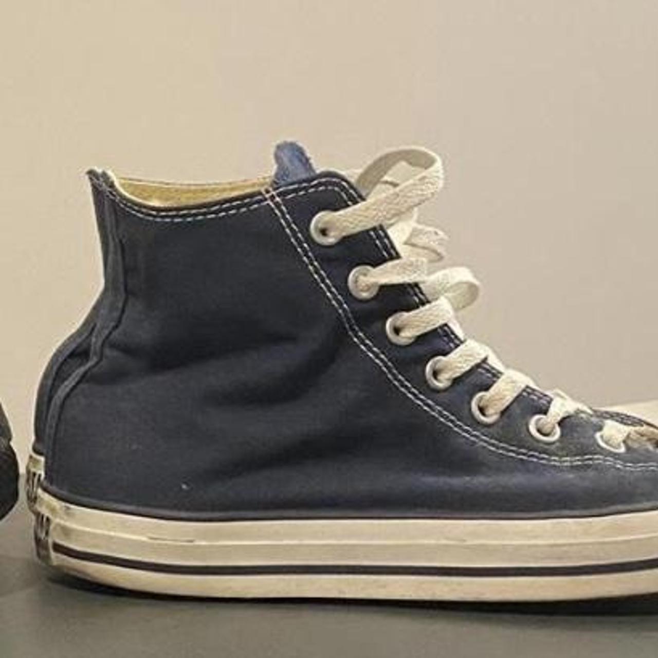 Converse Men's Navy Trainers | Depop