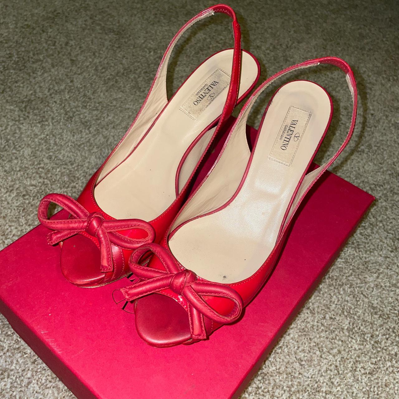 Valentino Women's Red Courts | Depop