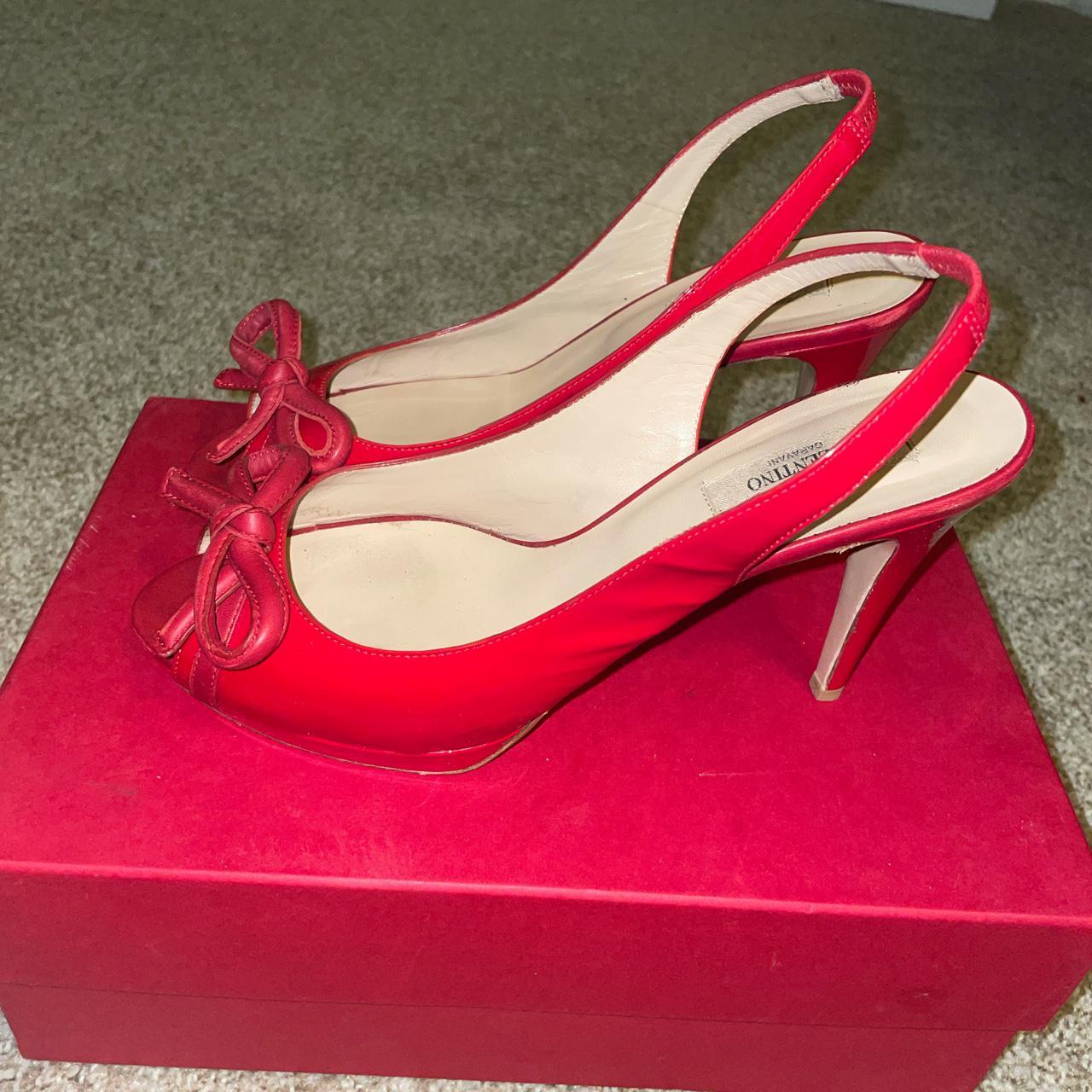 Valentino Women's Red Courts | Depop