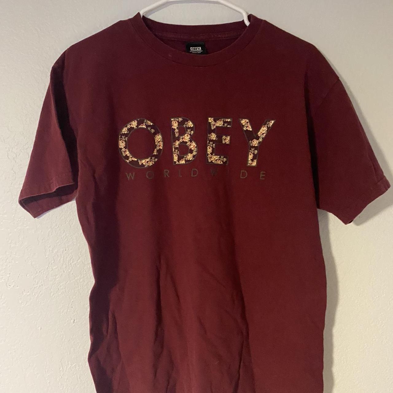 Obey tee, hardly worn - Depop