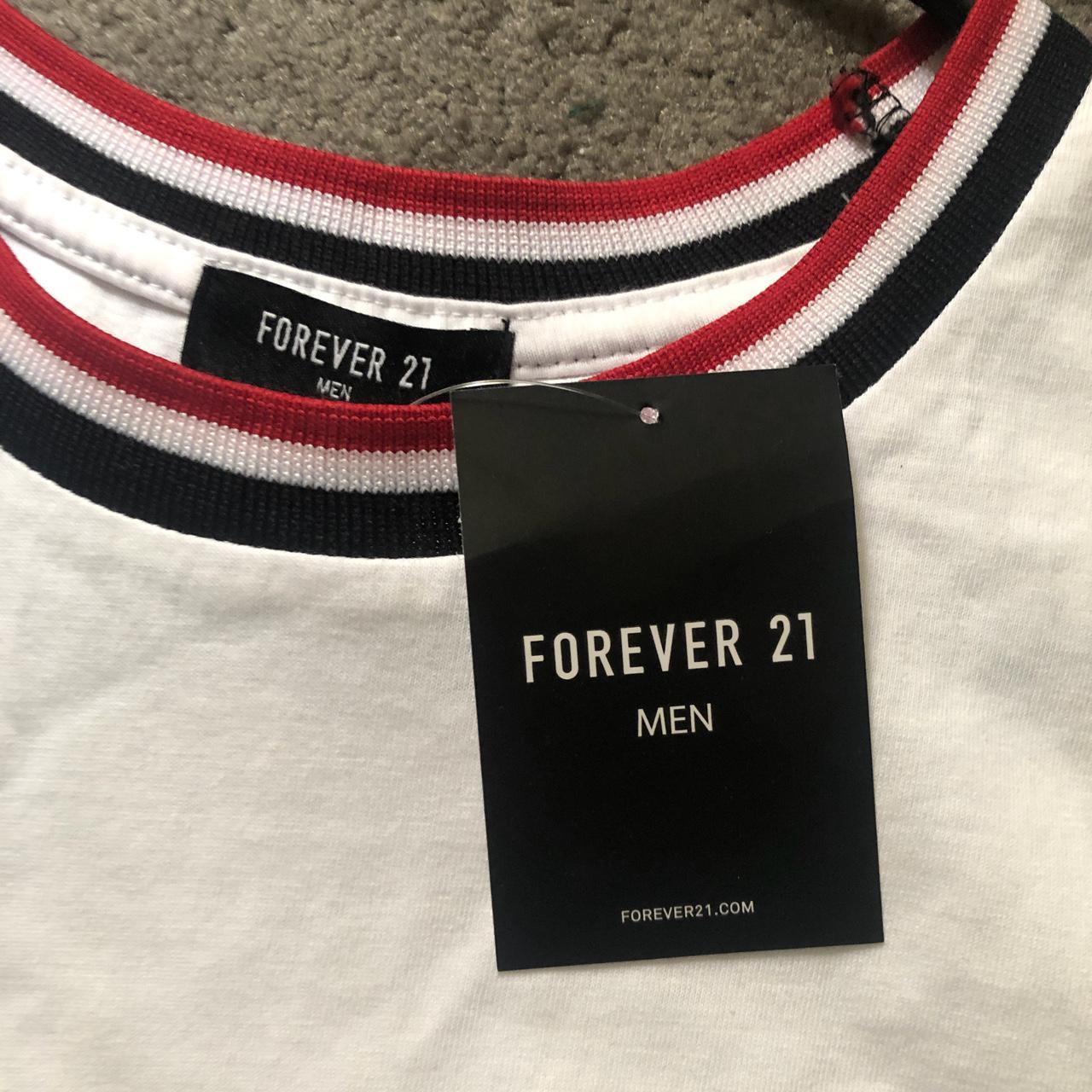 Forever 21 Men's T-shirt | Depop