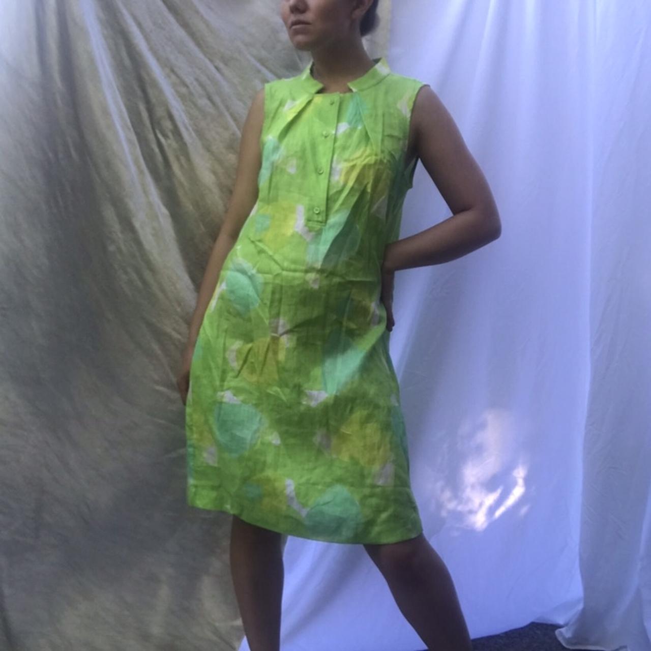 Piazza Sempione linen shift. Lime green pattern with... - Depop