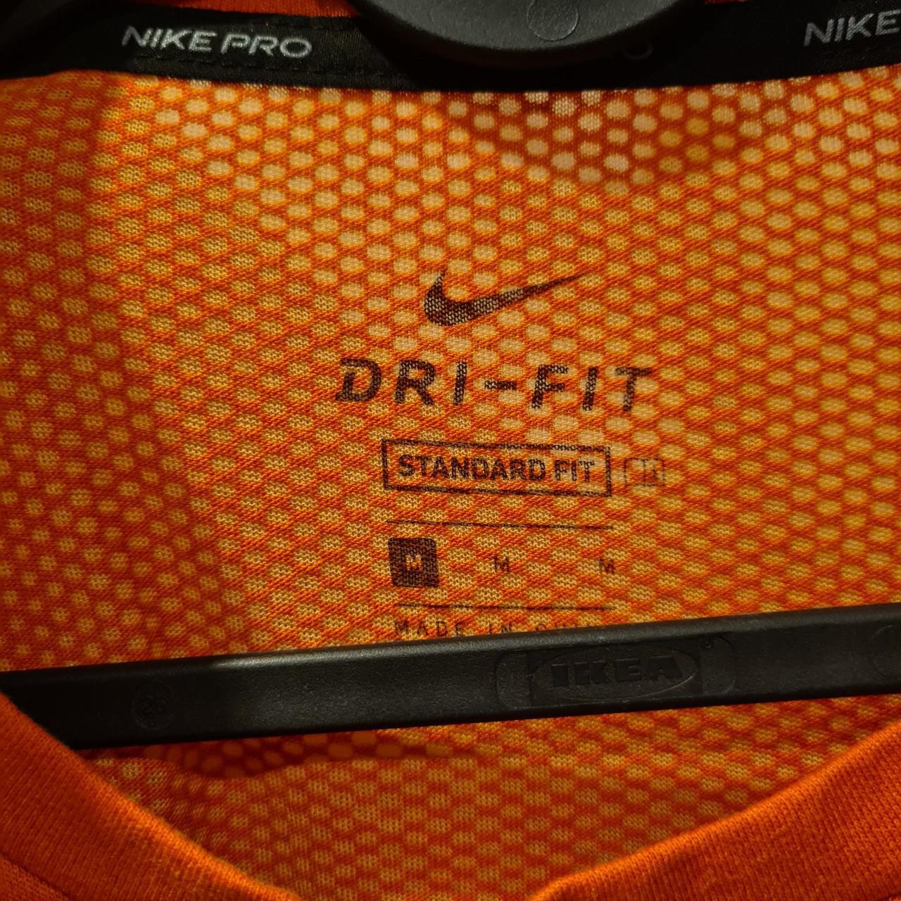 Mens nike pro t shirt. Barely worn, to small for me.... - Depop