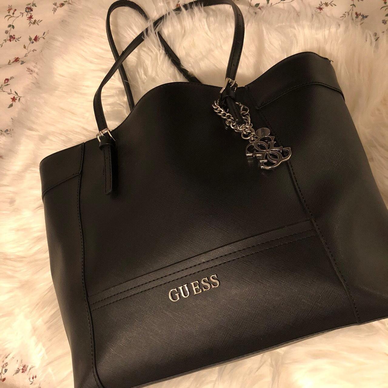 MEDIUM/LARGE GUESS BAG BRAND NEW COMES WITH... - Depop