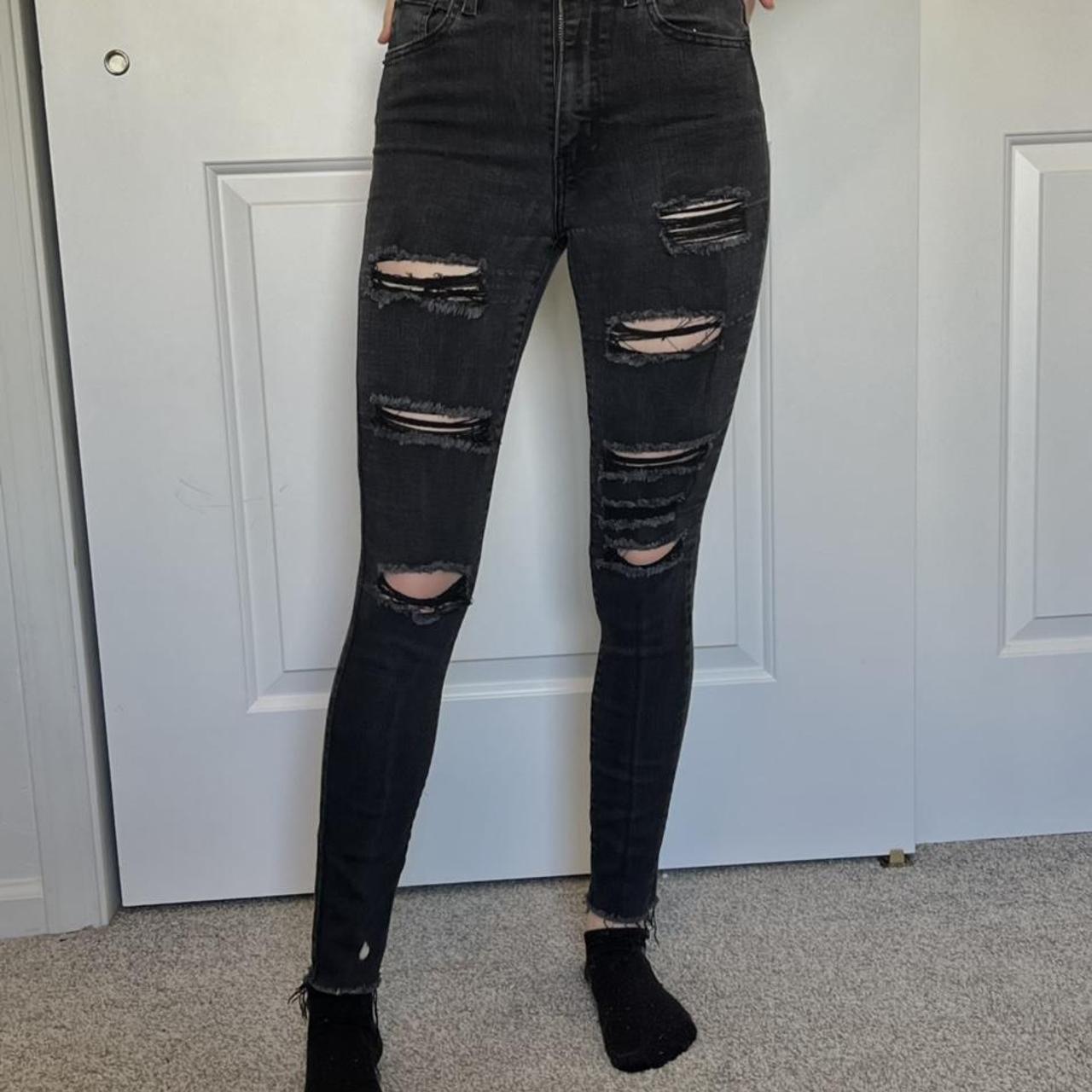 BLACK JEANS! 💐 very cute ripped jeans 💐 excellent... - Depop