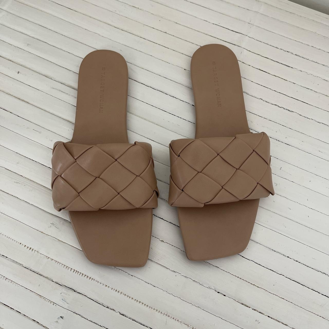 Beige knot slides Size 8 Worn once around the... - Depop