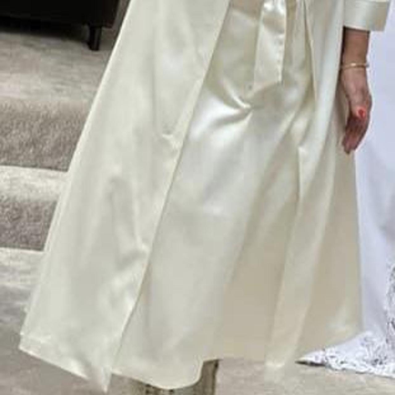 Bombshell HQ Mother of the Bride ‘The Grace Dress’... - Depop