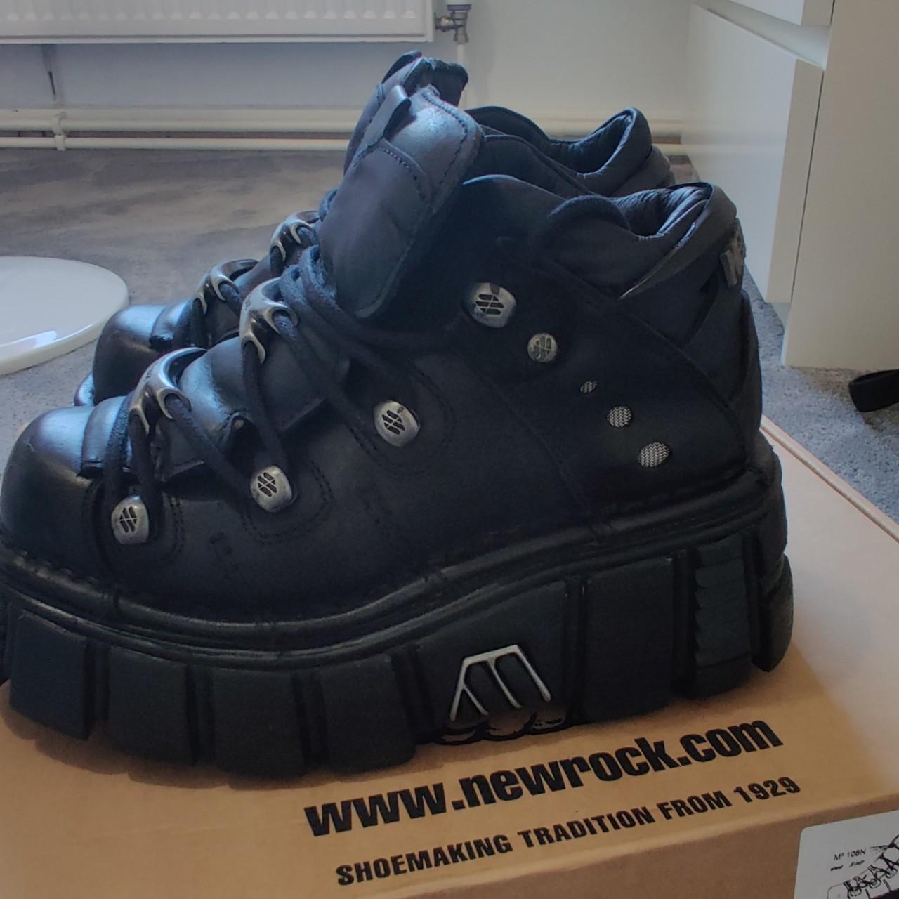 Unisex New rocks size 3.5 but can fit a 4 M-106N-S6... - Depop