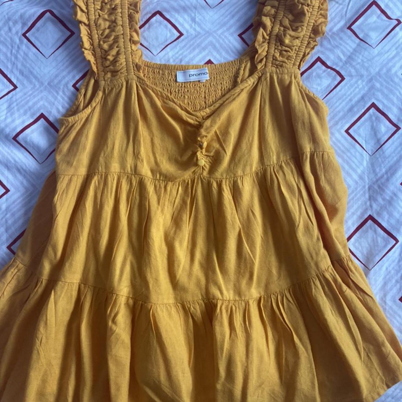 ⋆ ˚｡⋆୨୧˚flowy yellow tank top ˚୨୧⋆｡˚ ⋆ -never worn... - Depop