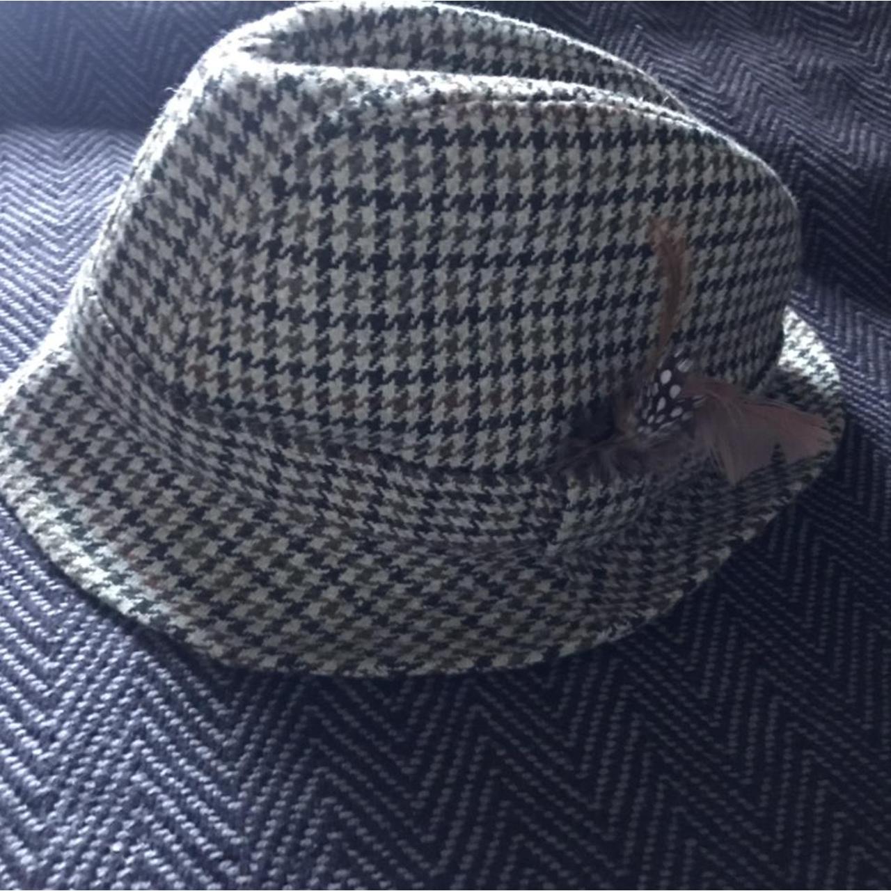 Vintage Tweed trilby feather trim hat Braemarl Tweed... - Depop