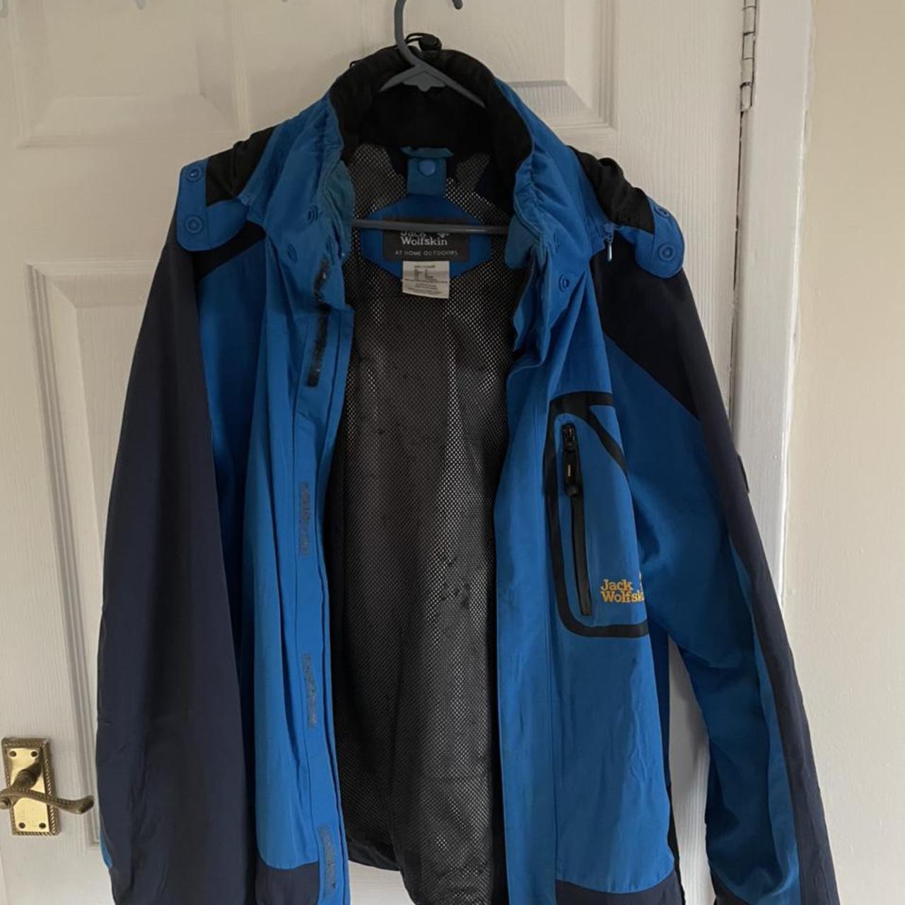 Jack Wolfskin Men's Blue Jacket | Depop