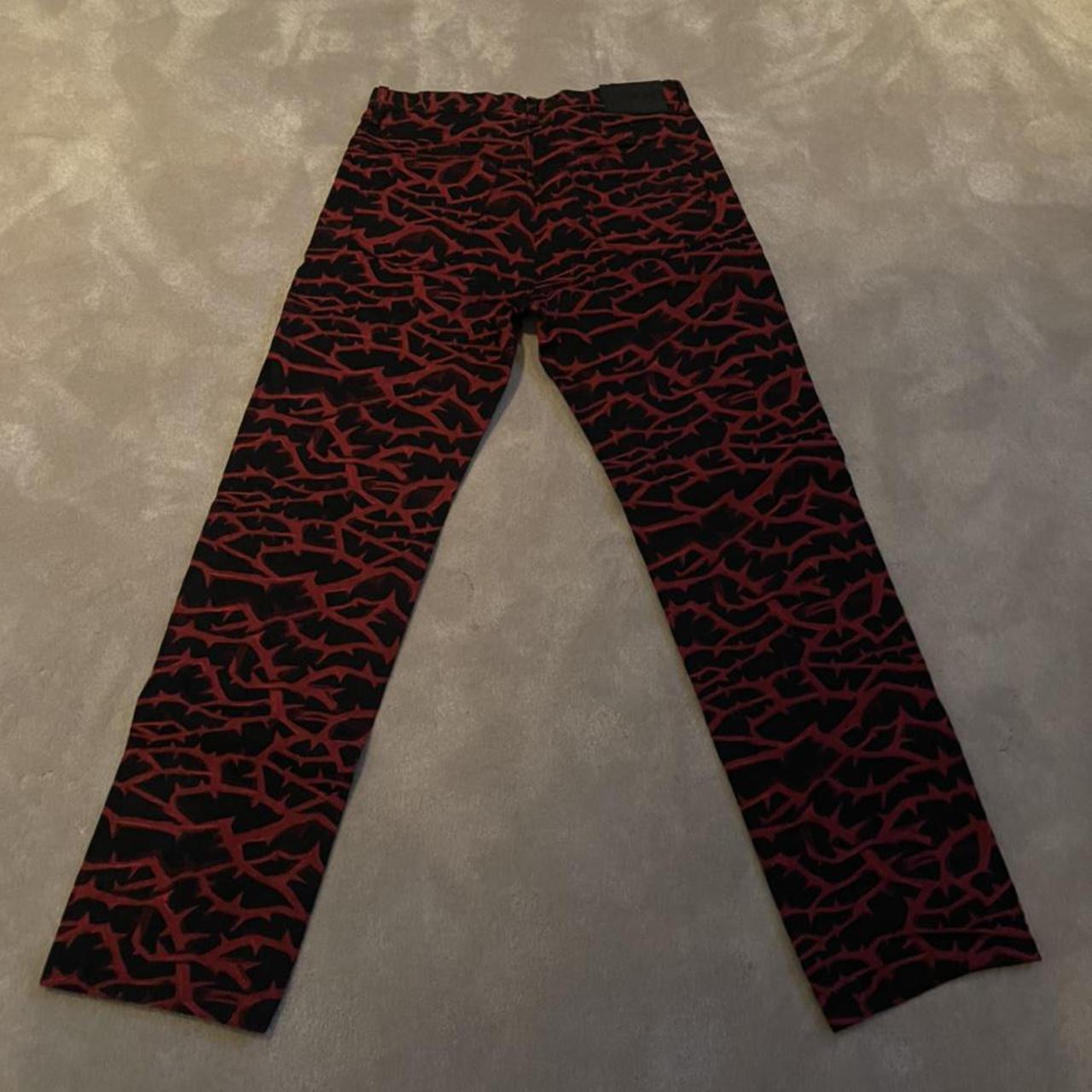 Supreme Men's Black and Red Jeans | Depop